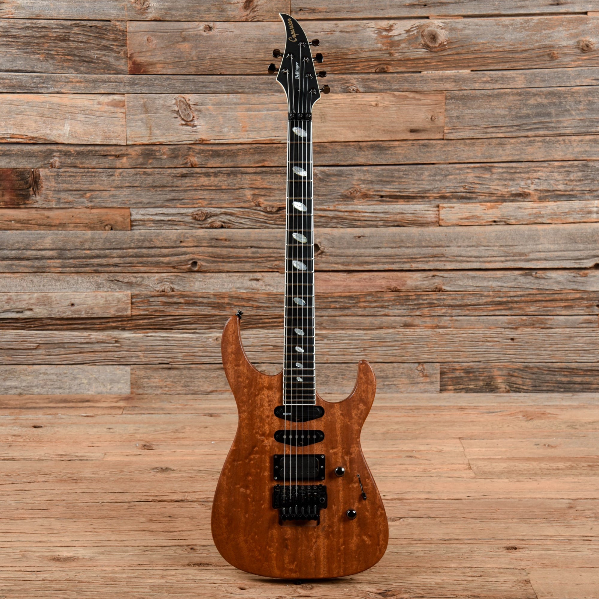 Caparison Dellinger Natural – Chicago Music Exchange