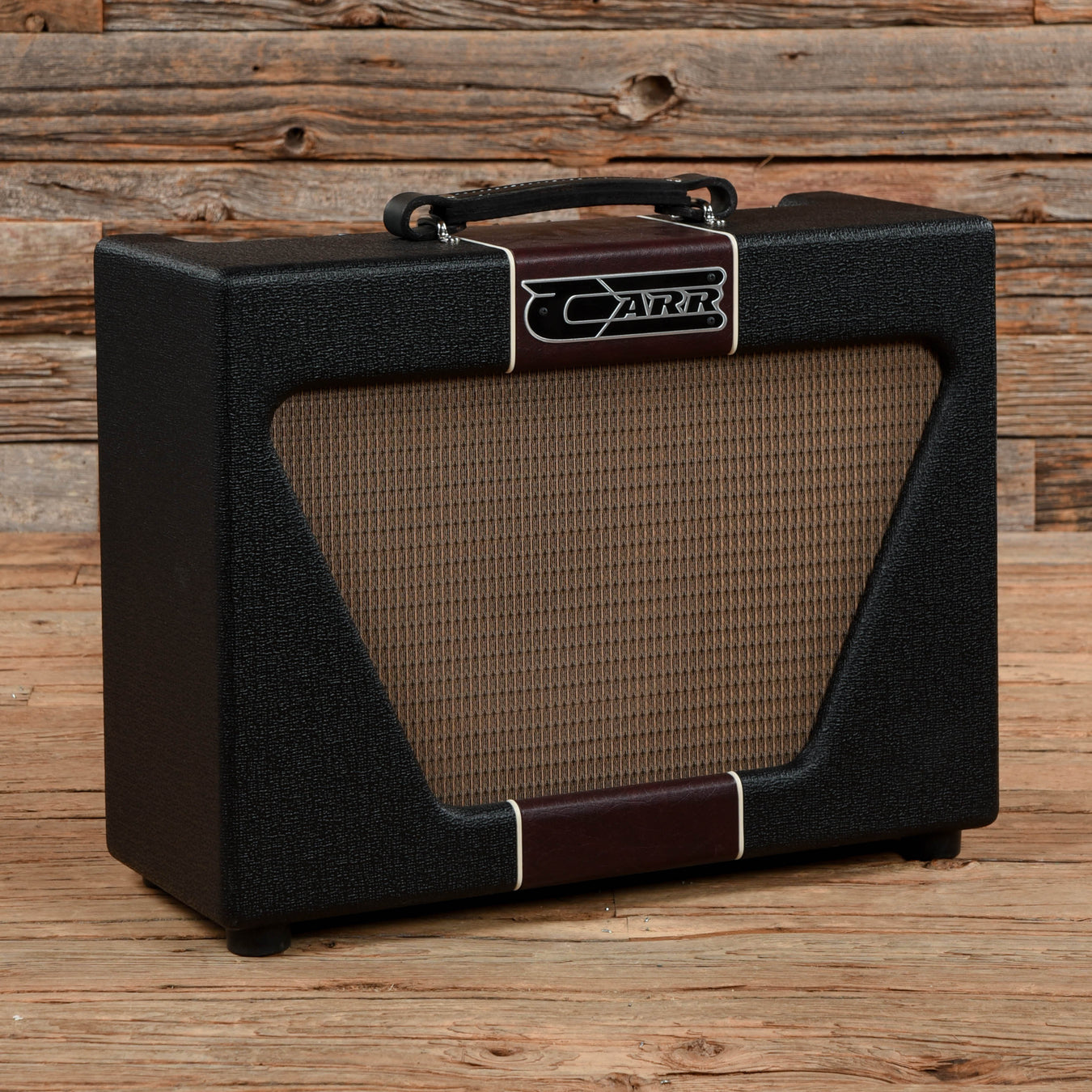 Carr – Chicago Music Exchange