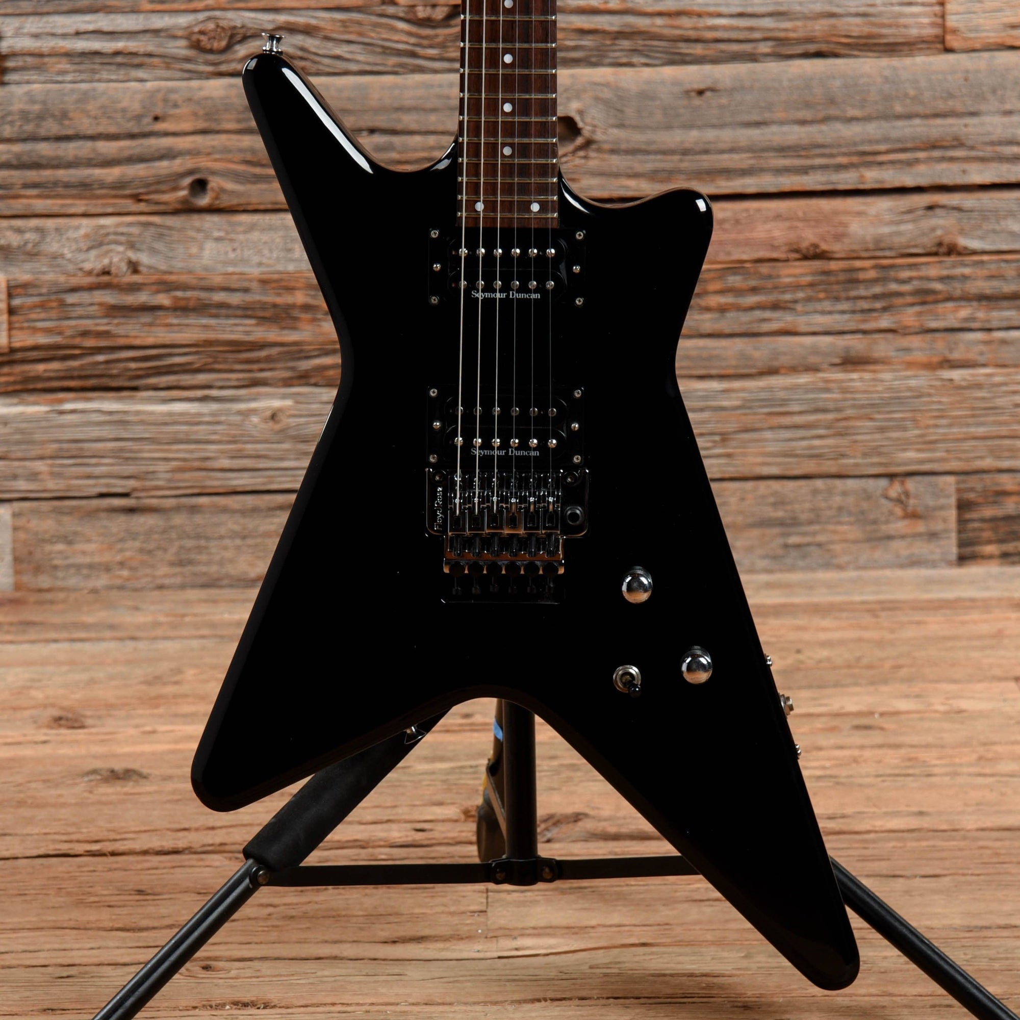 Carvin V220 Black – Chicago Music Exchange