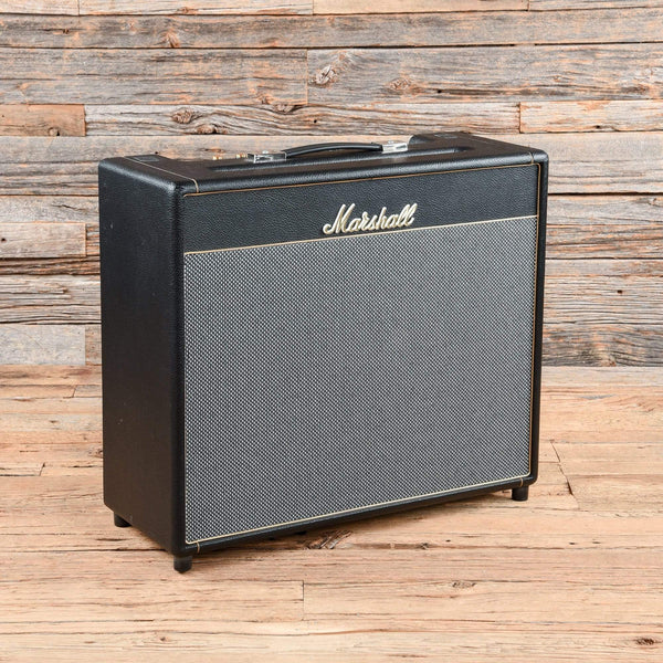 Ceriatone 18w 2x10 Combo – Chicago Music Exchange