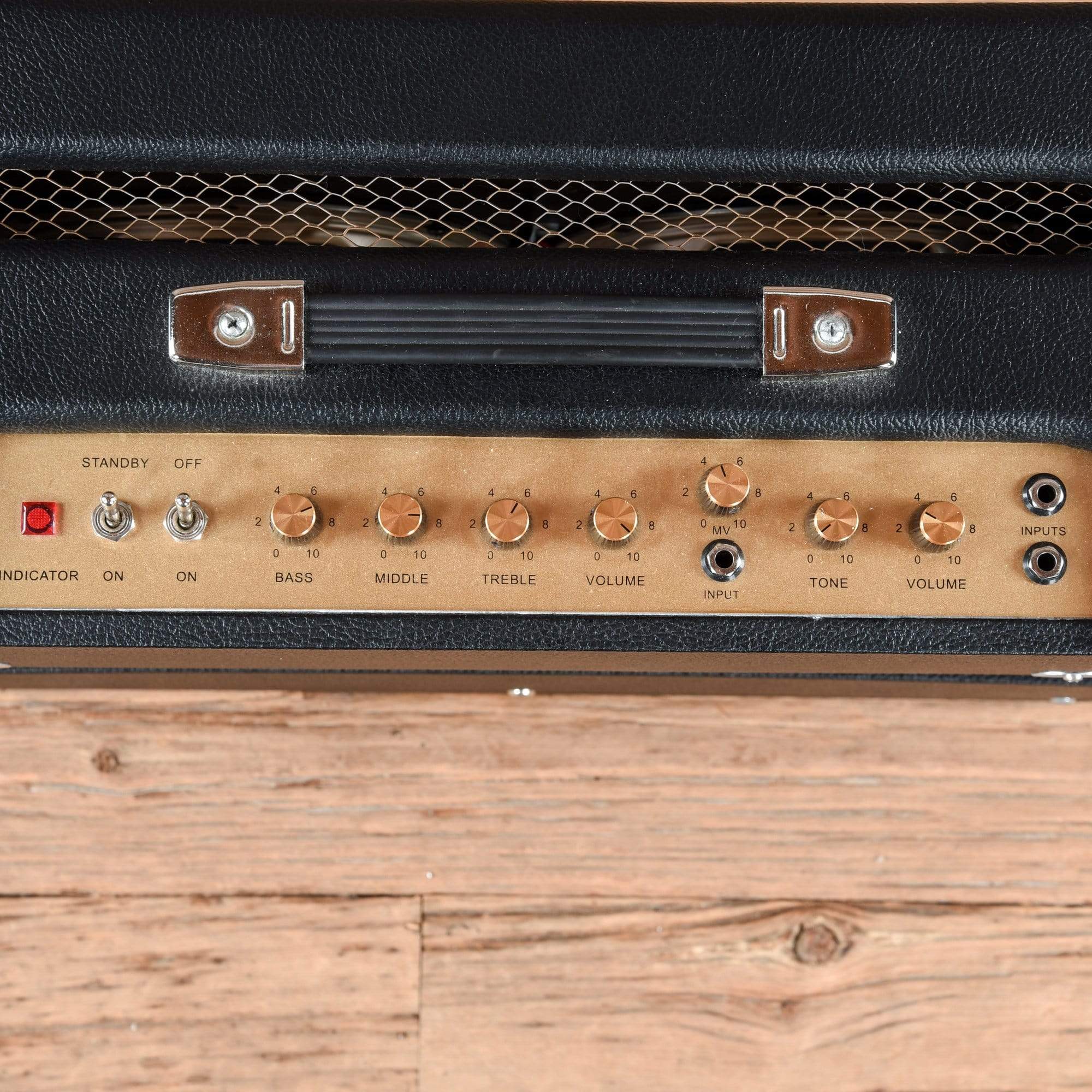 Ceriatone 18w 2x10 Combo – Chicago Music Exchange