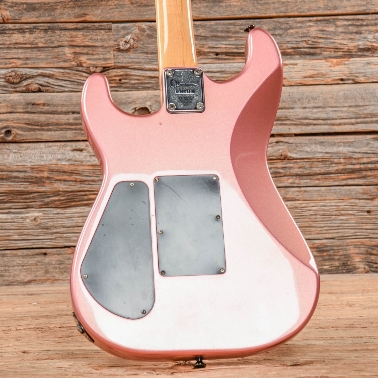Charvel Model 3 Burgundy Mist 1987 – Chicago Music Exchange