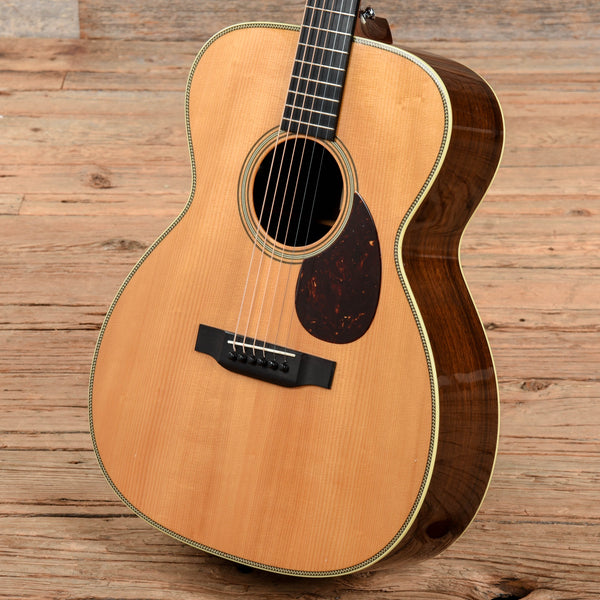 Collings OM2HA Natural – Chicago Music Exchange