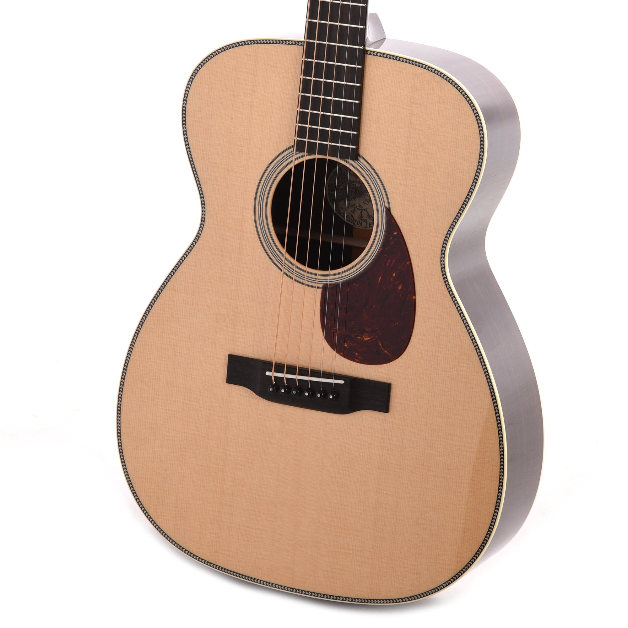 Collings 002H 14-Fret Sitka/Rosewood Natural – Chicago Music Exchange