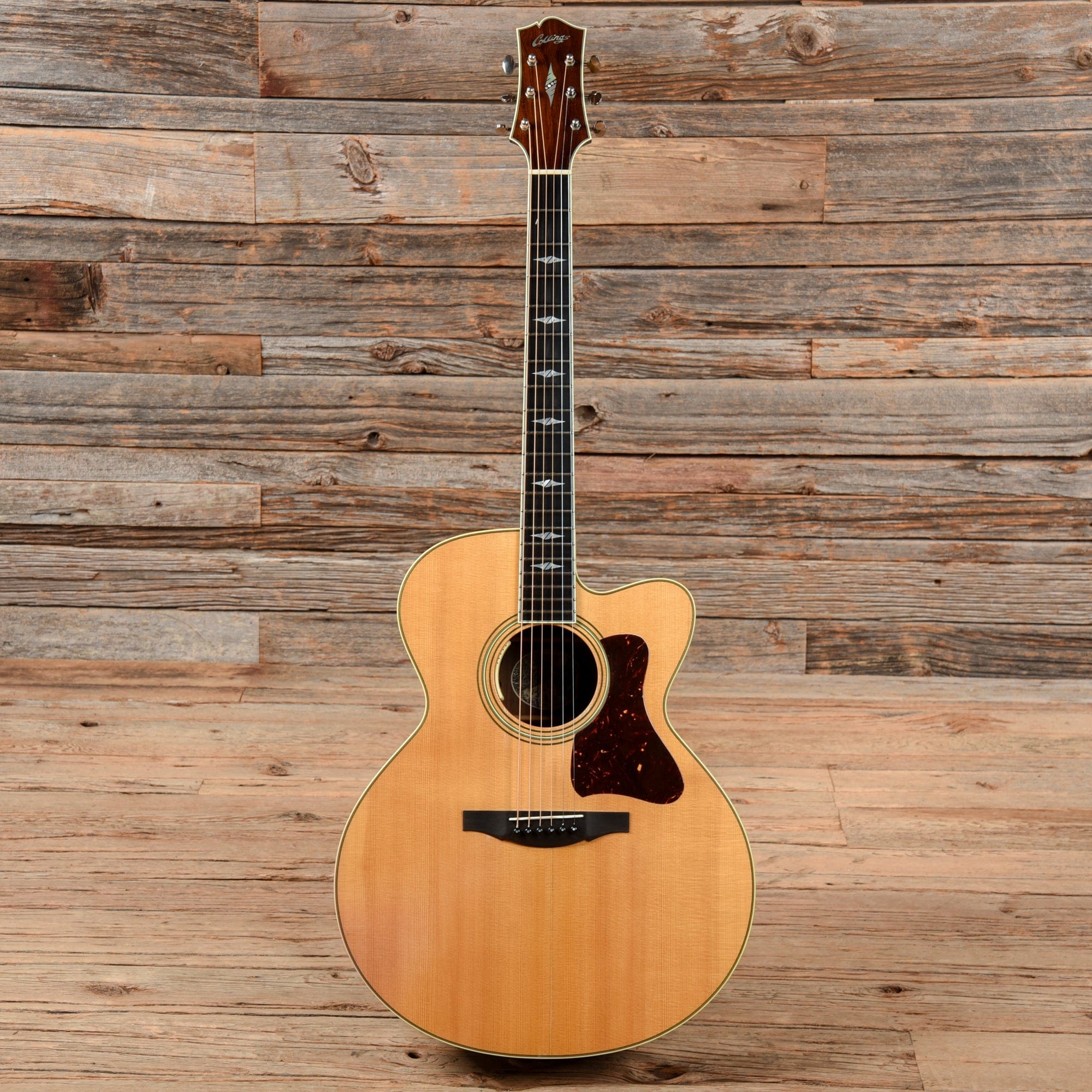 Collings SJ Cutaway Natural 2008 – Chicago Music Exchange