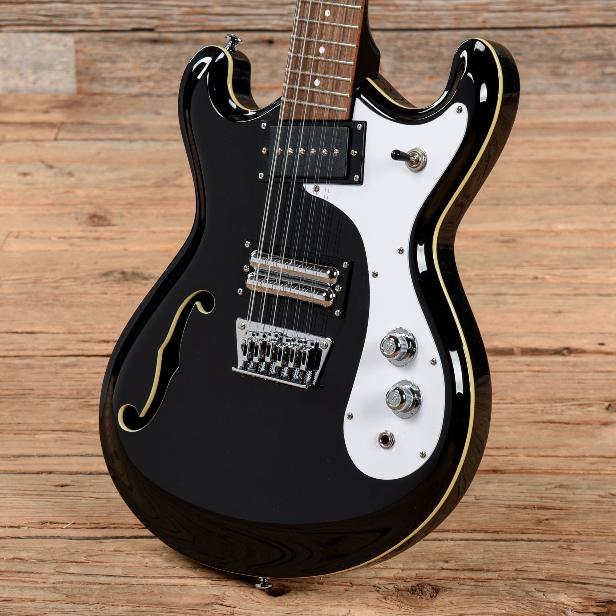 Danelectro '66 12-String Black – Chicago Music Exchange