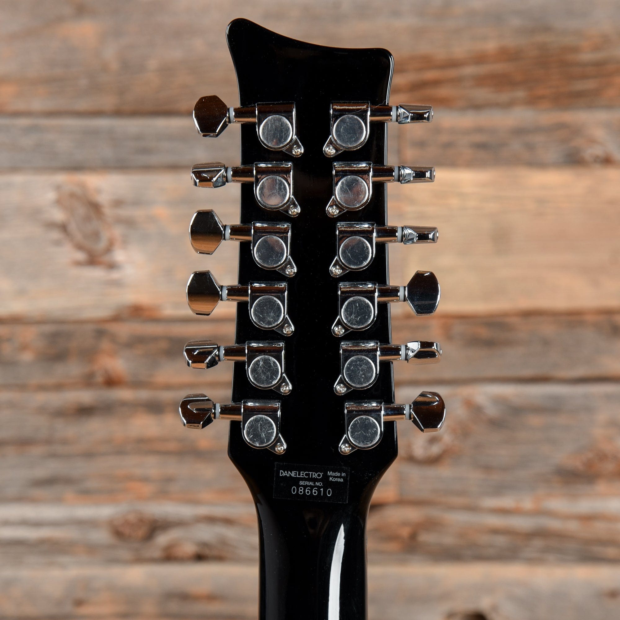 Danelectro '66 12-String Black – Chicago Music Exchange
