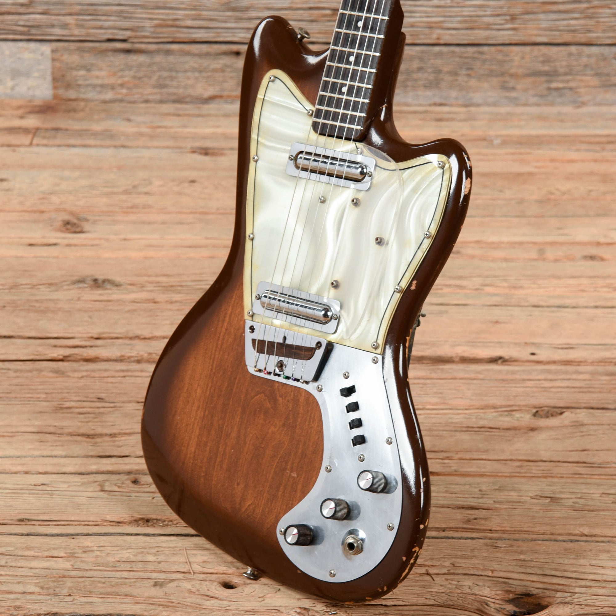 Danelectro Coral Hornet Vincent Bell Signature Sunburst 1967 – Chicago ...