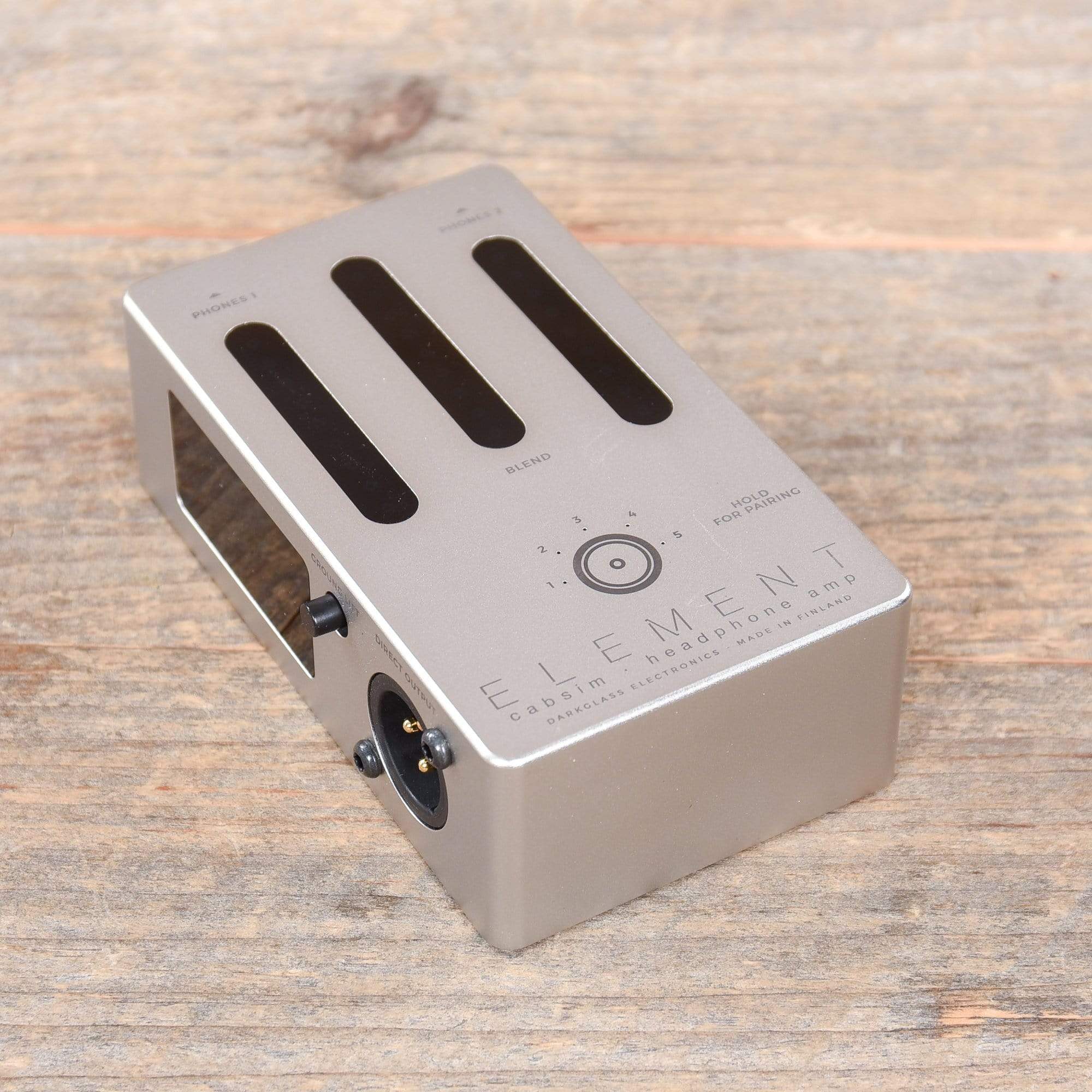 Darkglass Element Cabinet Sim Headphone Amp – Chicago Music Exchange