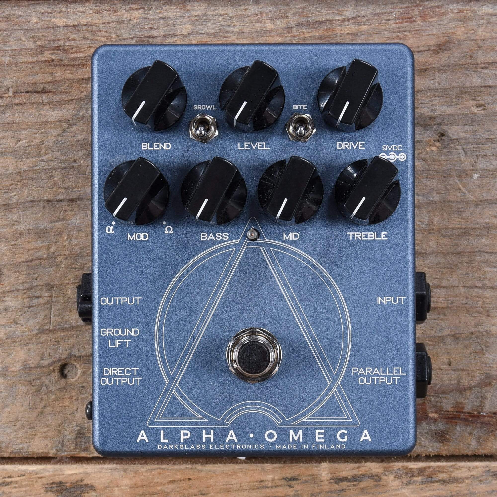 Darkglass Electronics Alpha Omega Distortion – Chicago Music Exchange