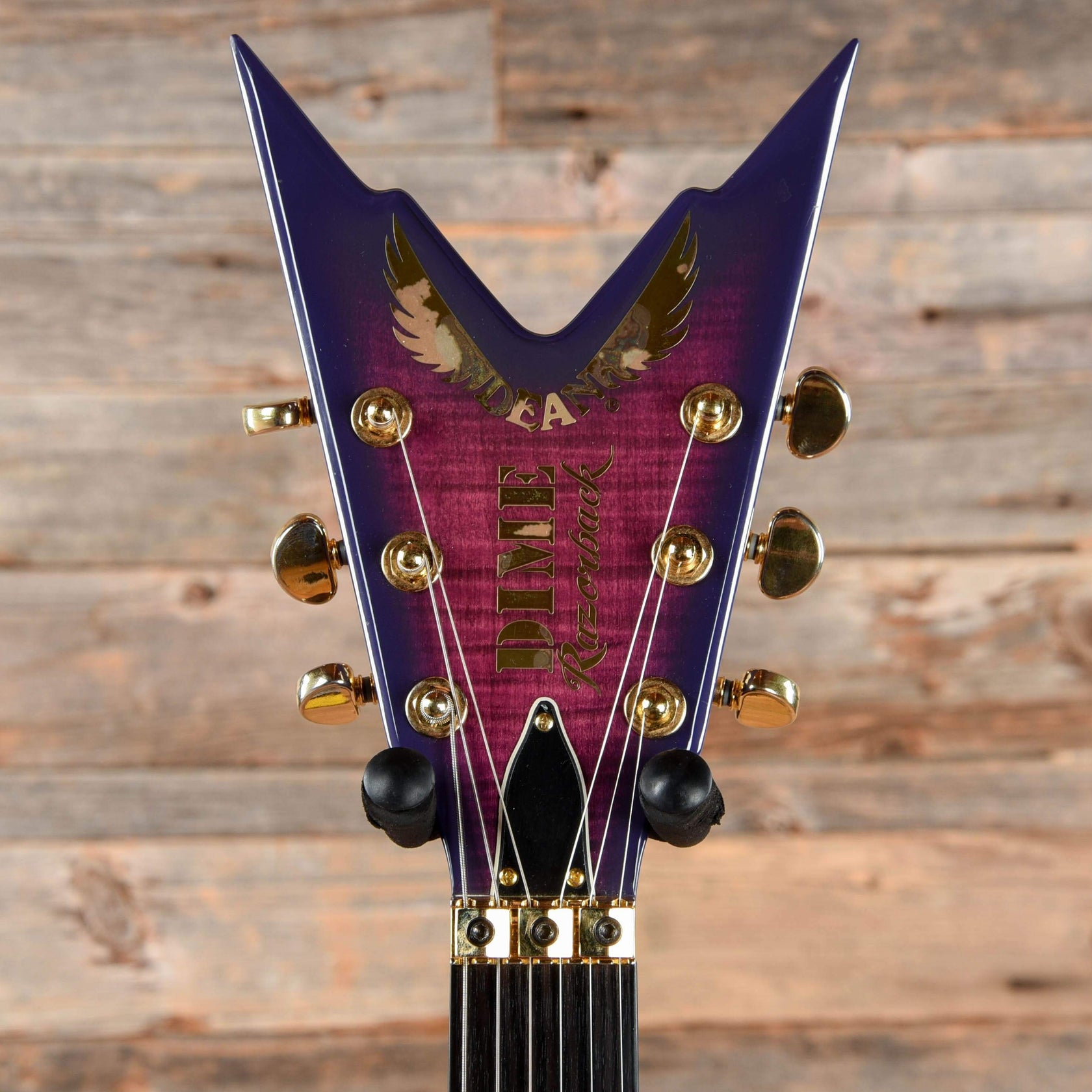 Dean Guitars Custom Run Razorback Blacktooth Grin – Chicago Music Exchange