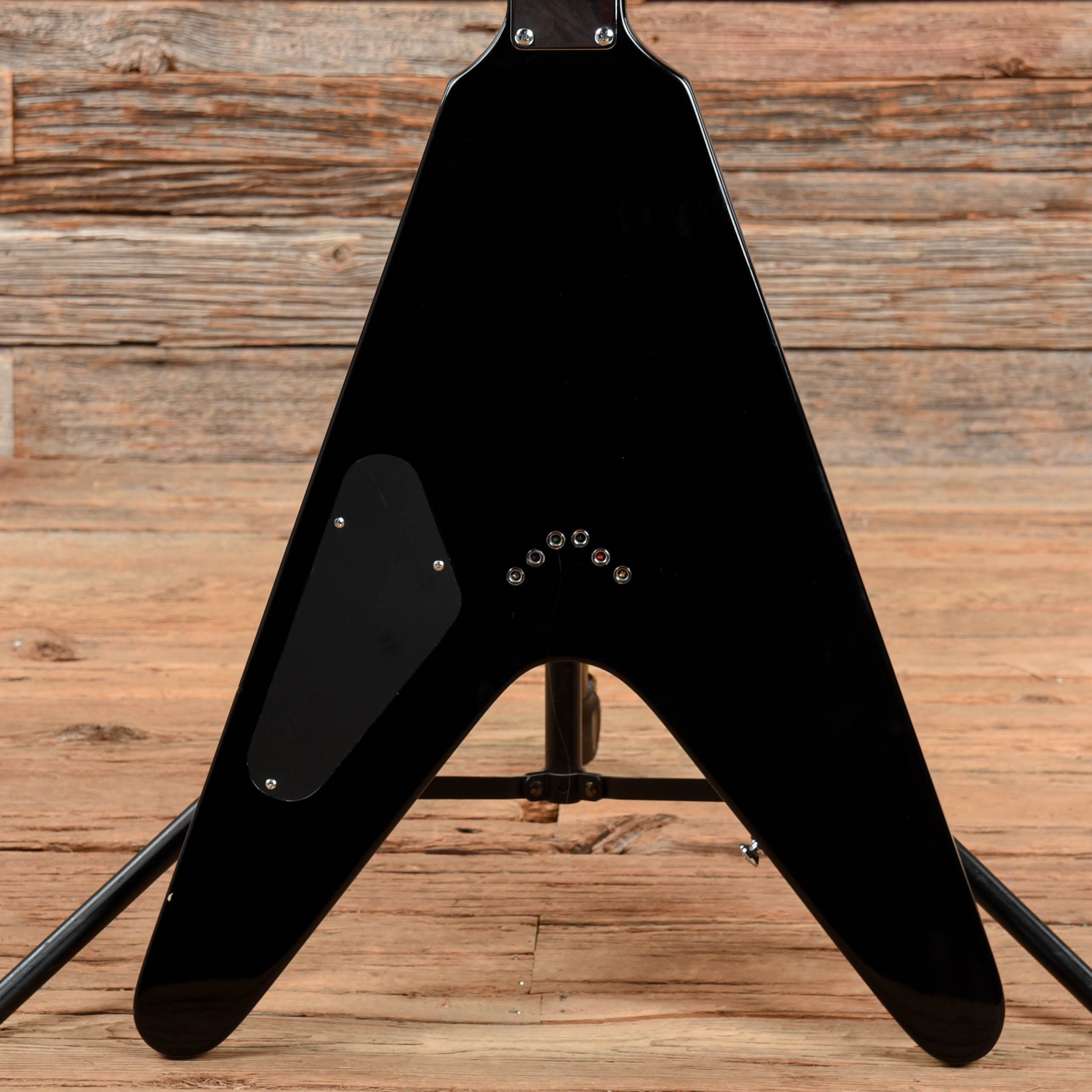 Dean Guitars V-X Black – Chicago Music Exchange