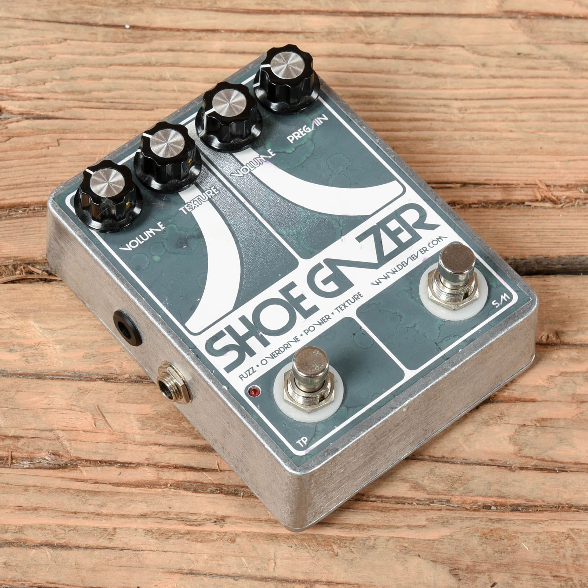 Devi Ever Shoe Gaze – Chicago Music Exchange