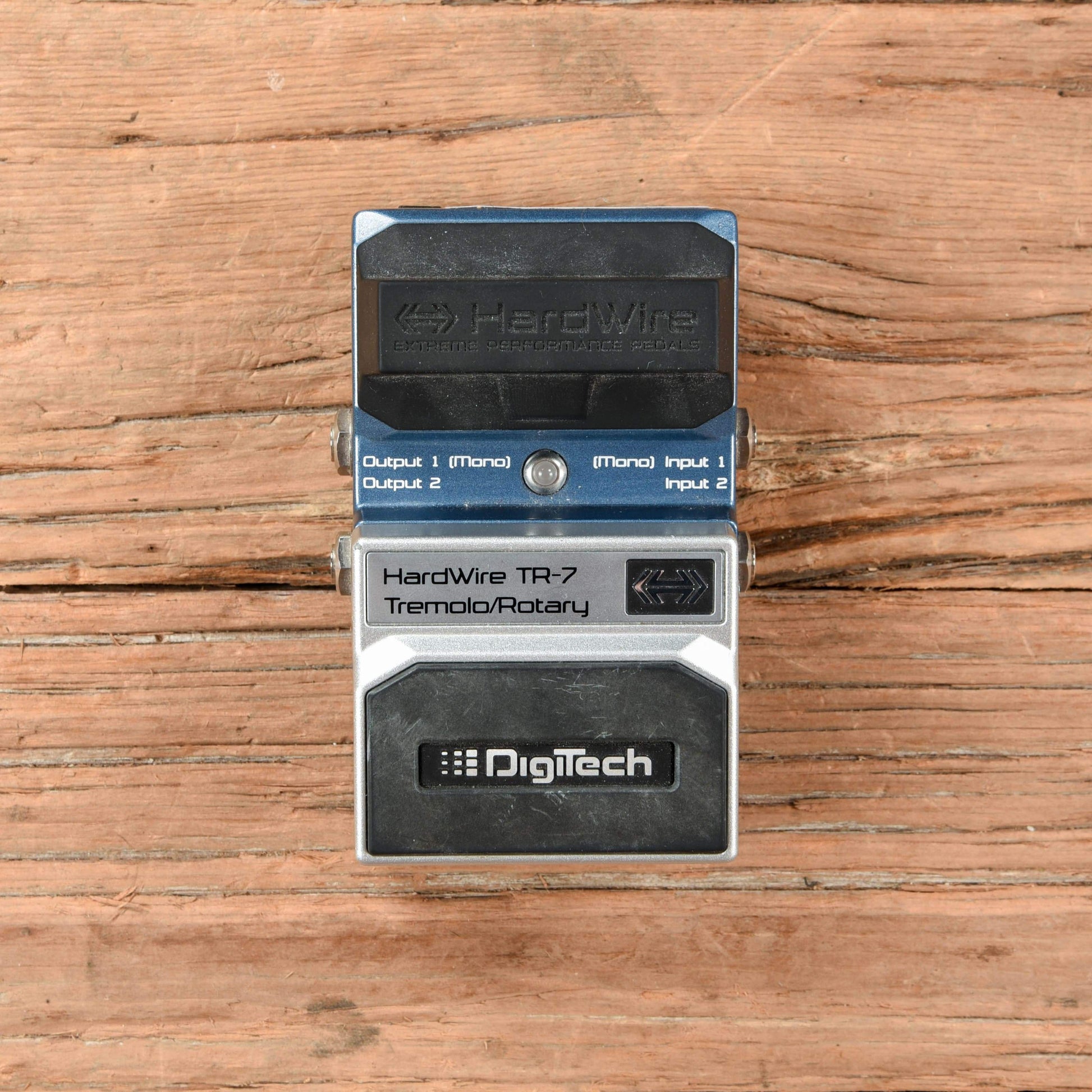 Digitech Hardwire TR-7 Tremolo/Rotary – Chicago Music Exchange