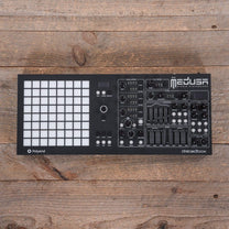 Dreadbox Polyend Medusa Hybrid Synthesizer – Chicago Music Exchange