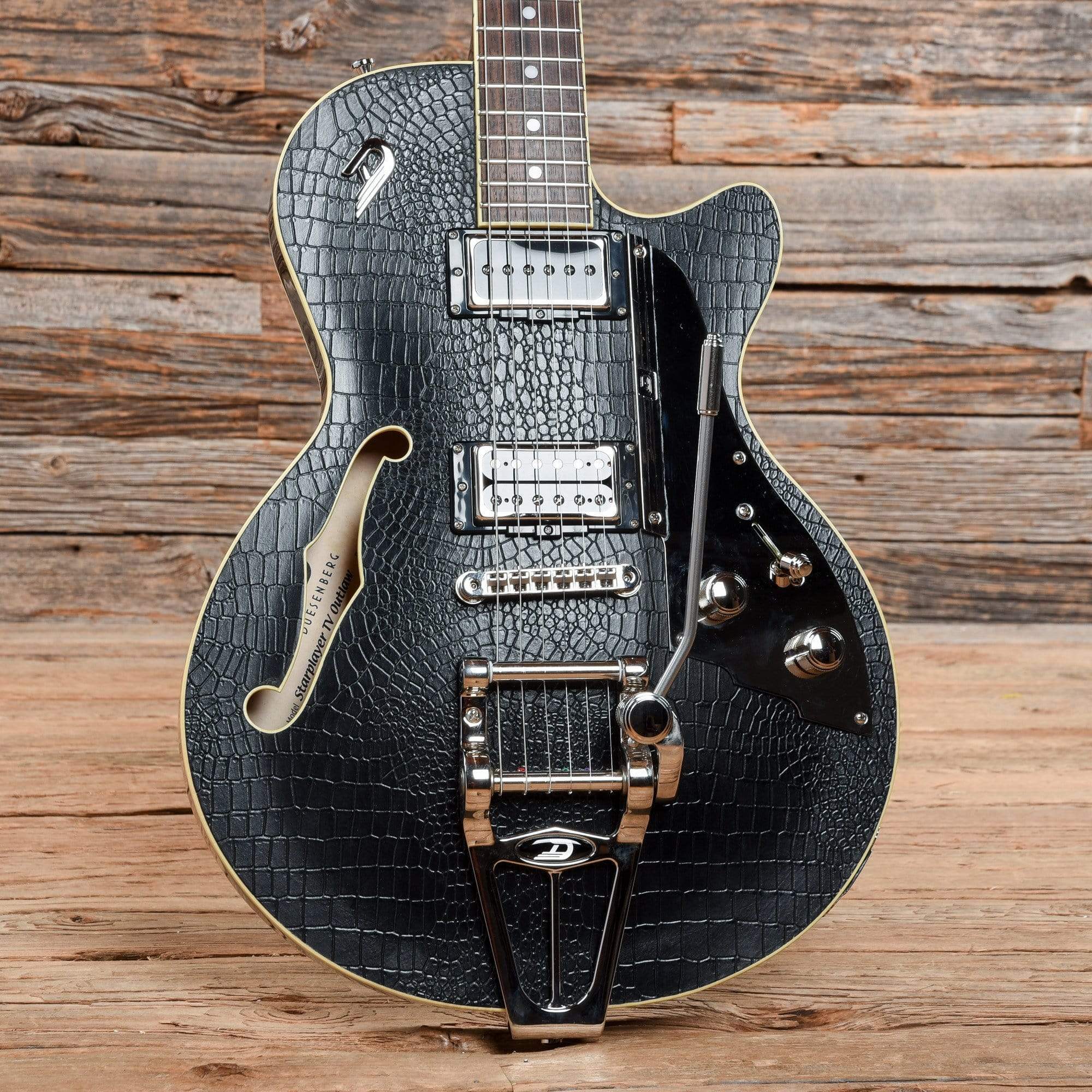 Duesenberg Starplayer TV Outlaw 2015 – Chicago Music Exchange