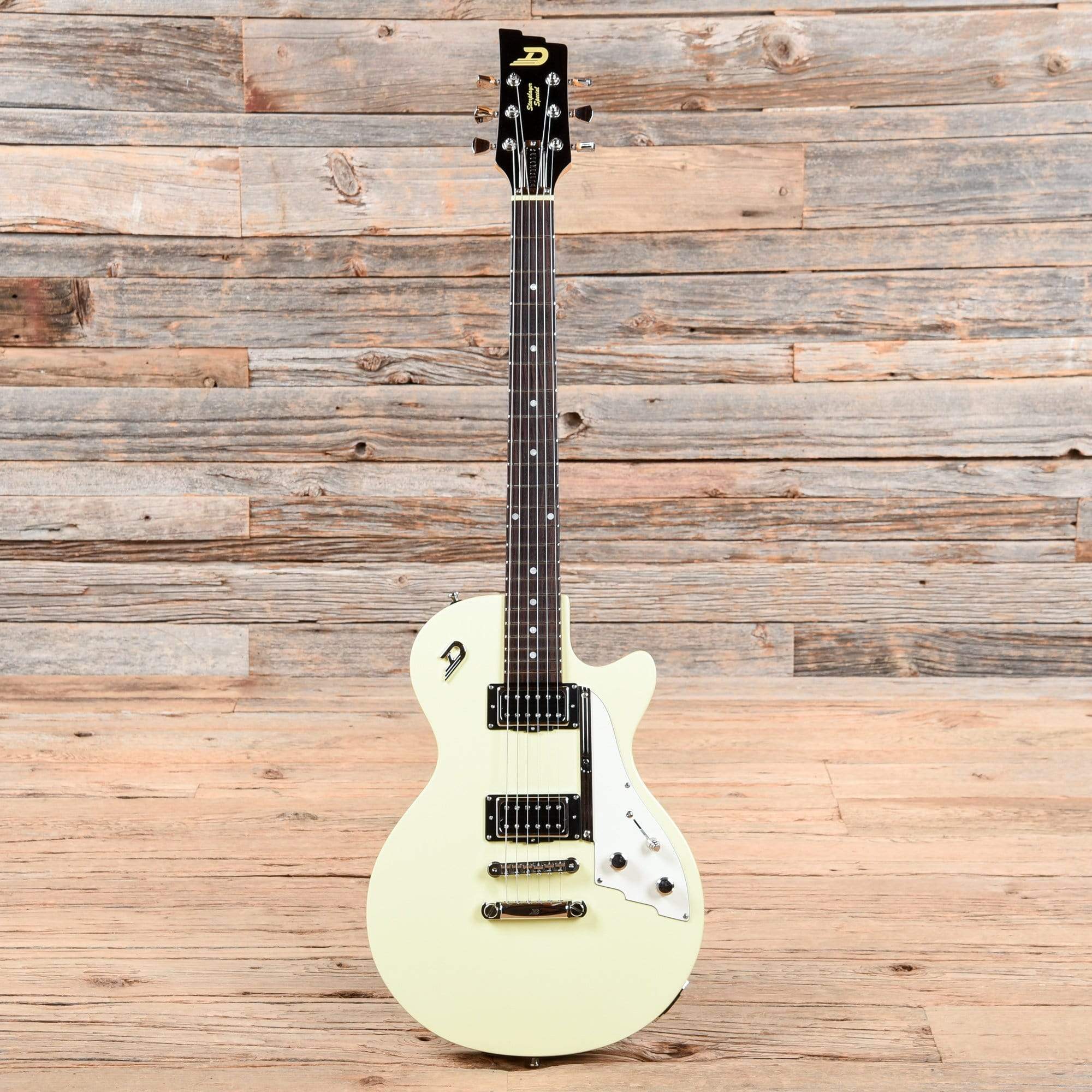 Duesenberg Starplayer Special Vintage White – Chicago Music Exchange