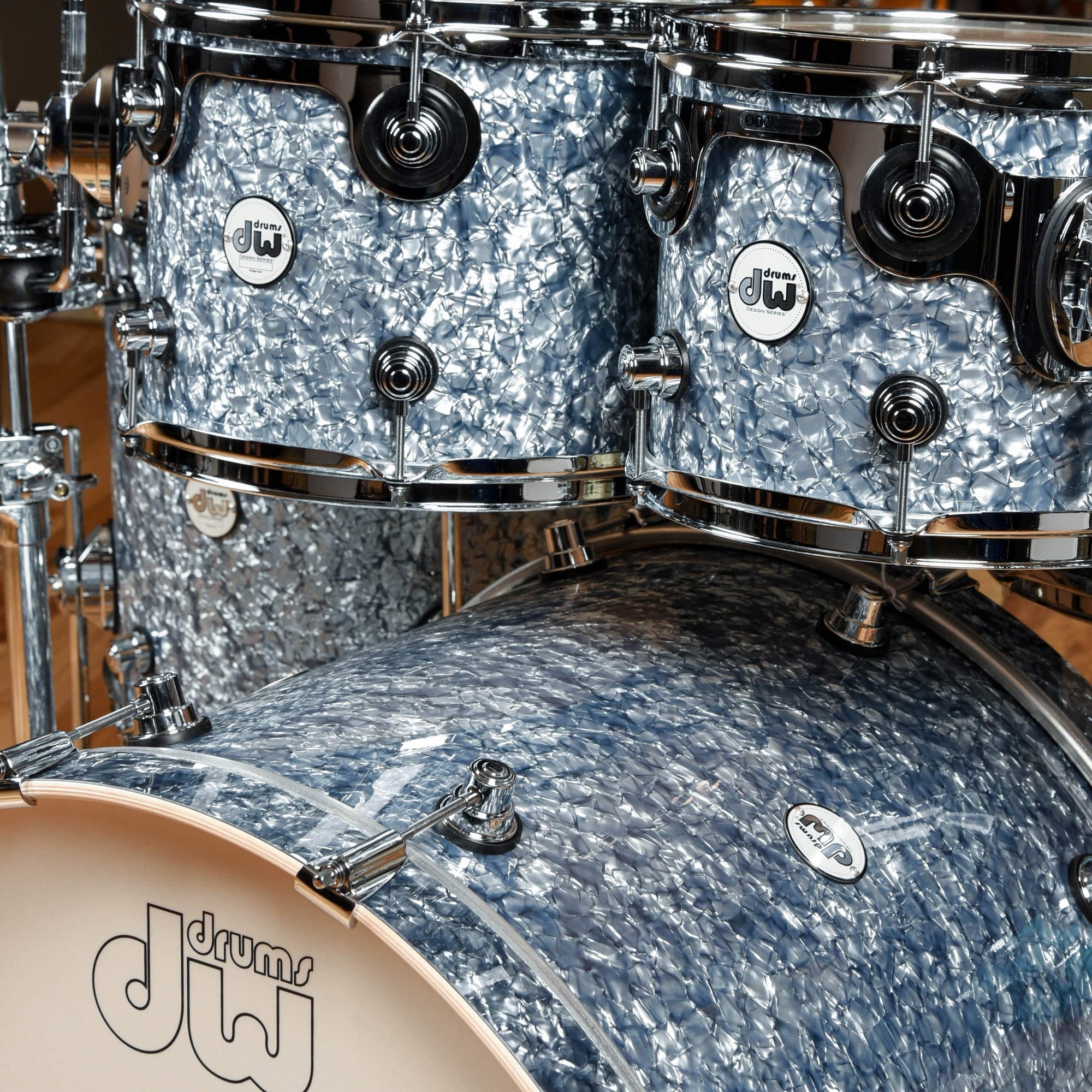 DW Design Series 10/12/16/22/5.5x14 5pc. Drum Kit Silver Slate Marine ...