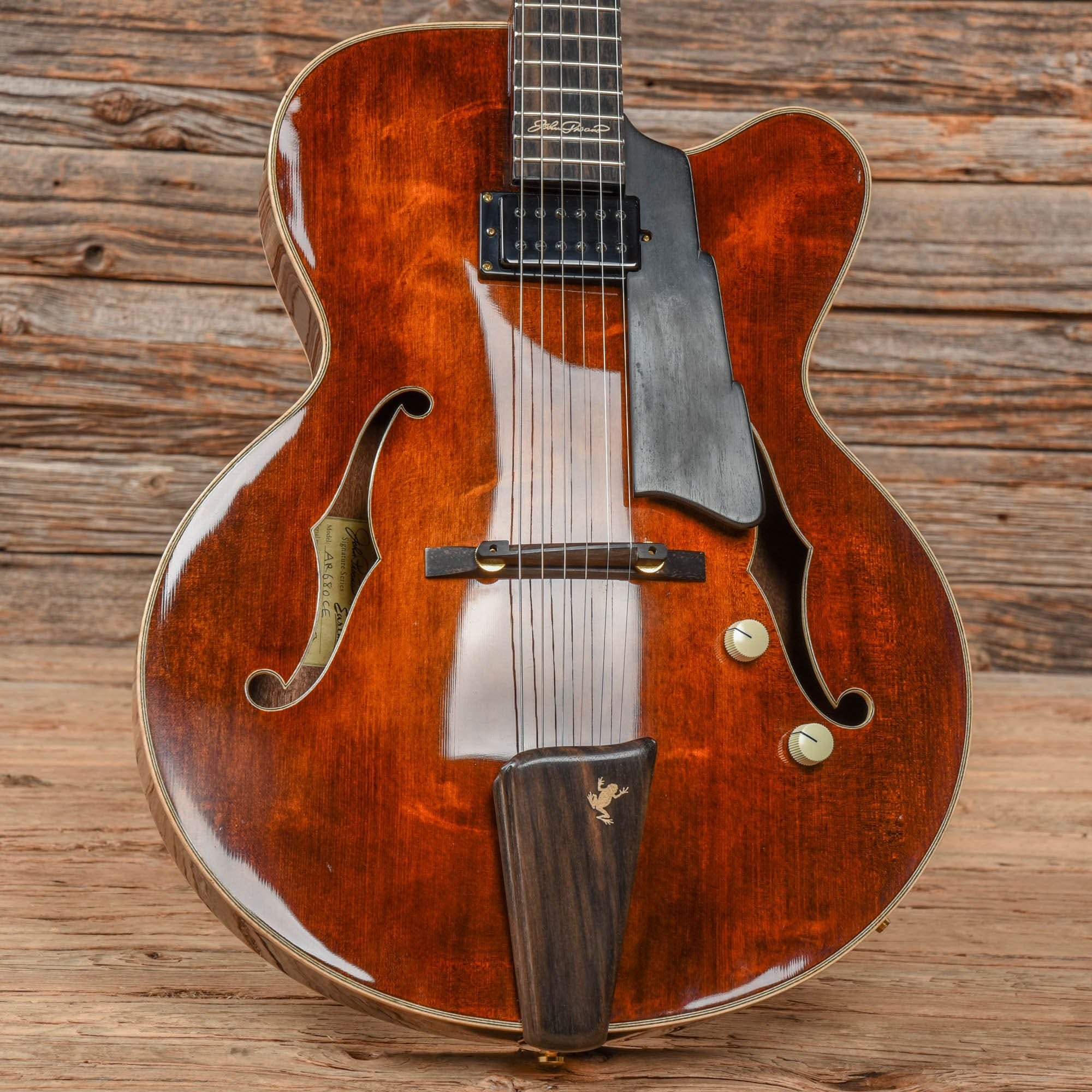 Eastman John Pisano AR680CE Classic – Chicago Music Exchange