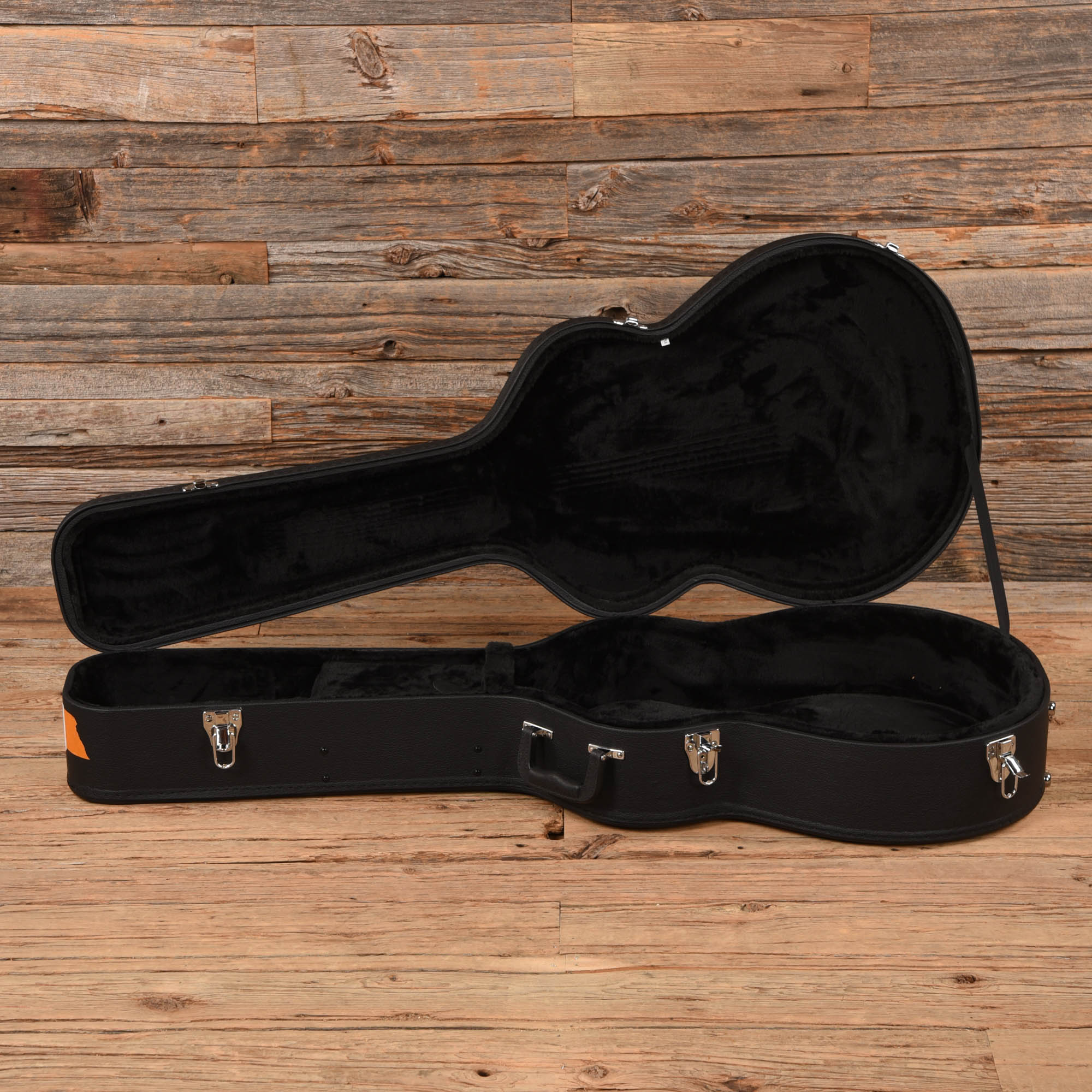 Eastwood Backlund Rockerbox II – Chicago Music Exchange