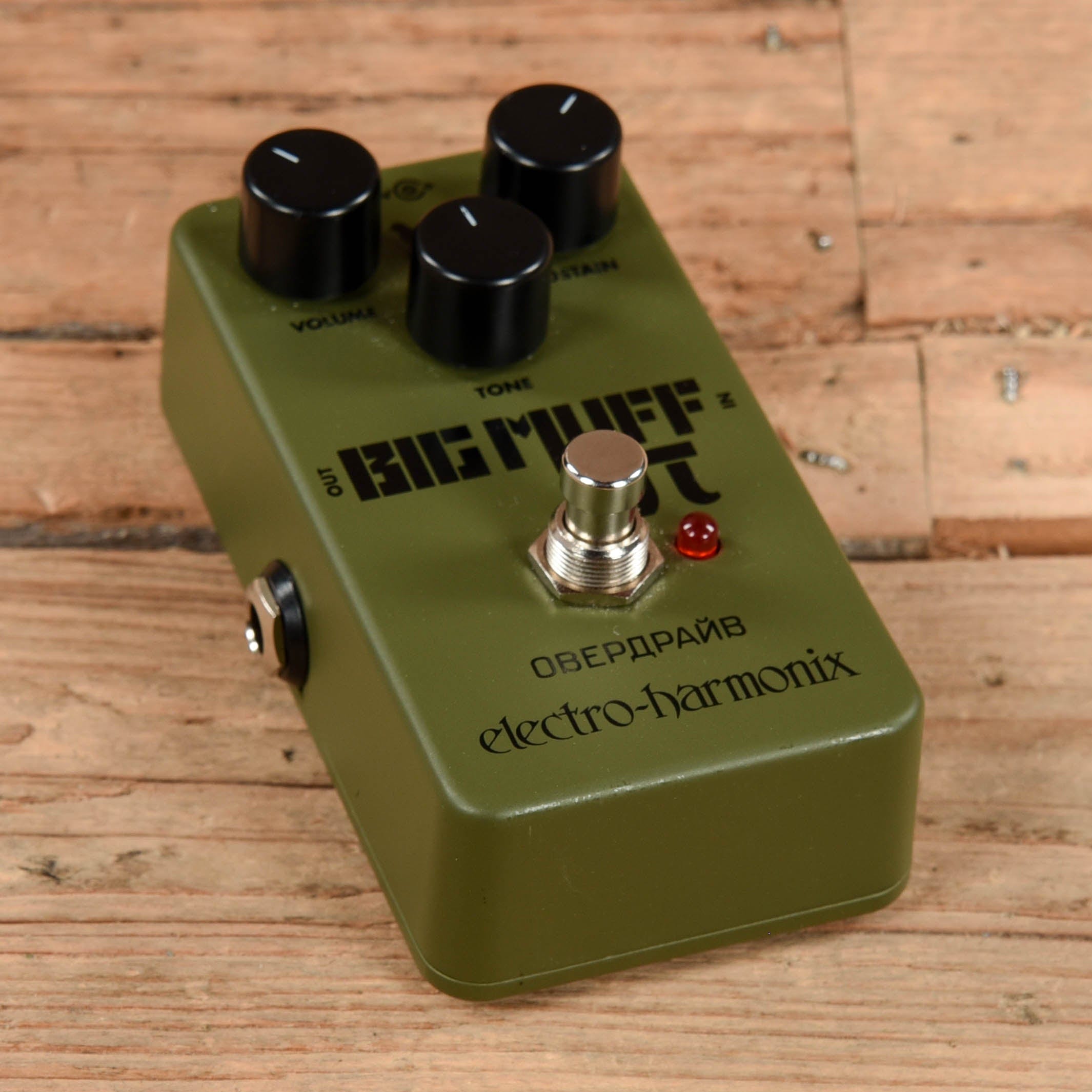 Electro-Harmonix Green Russian Big Muff Distortion/Sustainer Reissue ...