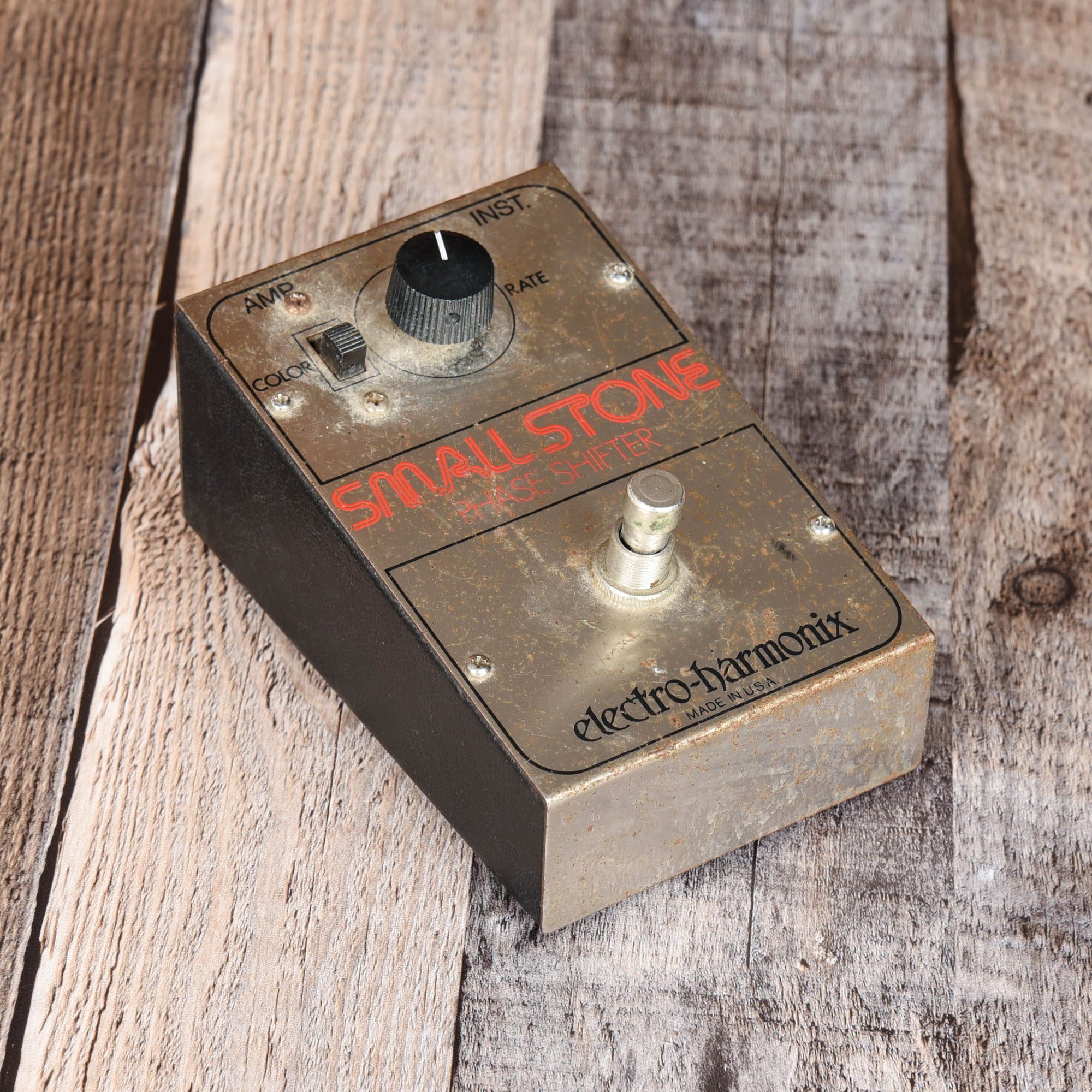 Electro-Harmonix Small Stone EH4800 Phase Shifter 1970s – Chicago Music ...