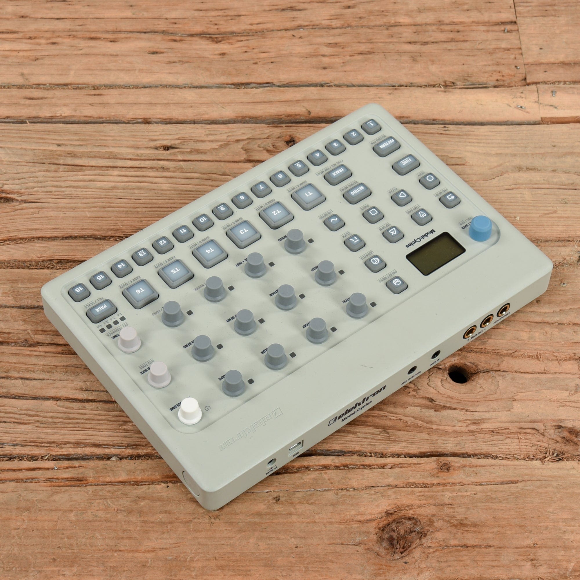 Elektron Model:Cycles Groovebox – Chicago Music Exchange