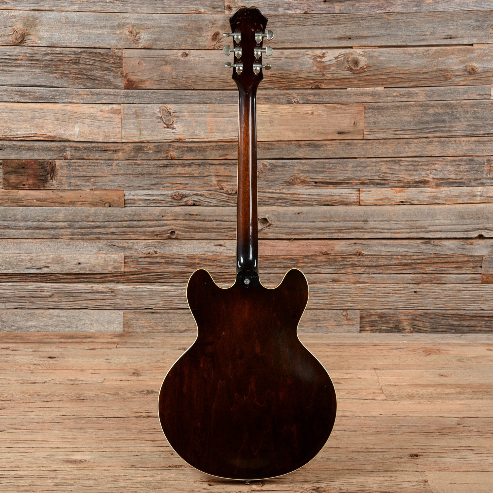 Epiphone Riviera Cherry Sunburst 1965 – Chicago Music Exchange