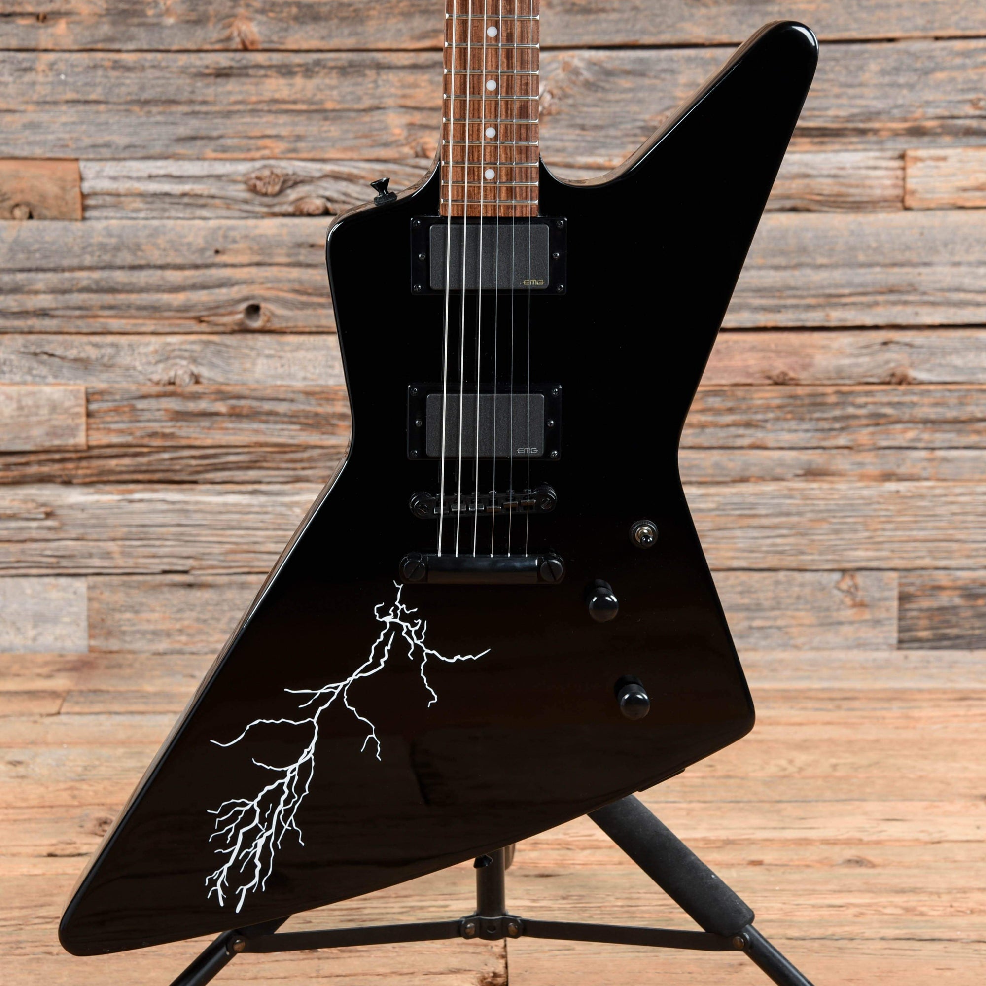 Epiphone 1984 Explorer EX Black 2019 – Chicago Music Exchange