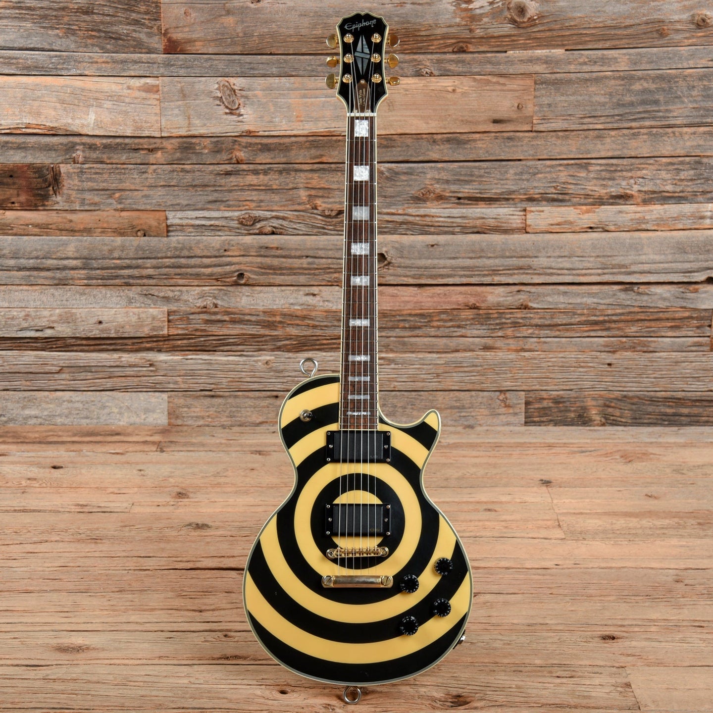 Epiphone Zakk Wylde Signature Les Paul Custom Antique Ivory with Bulls ...