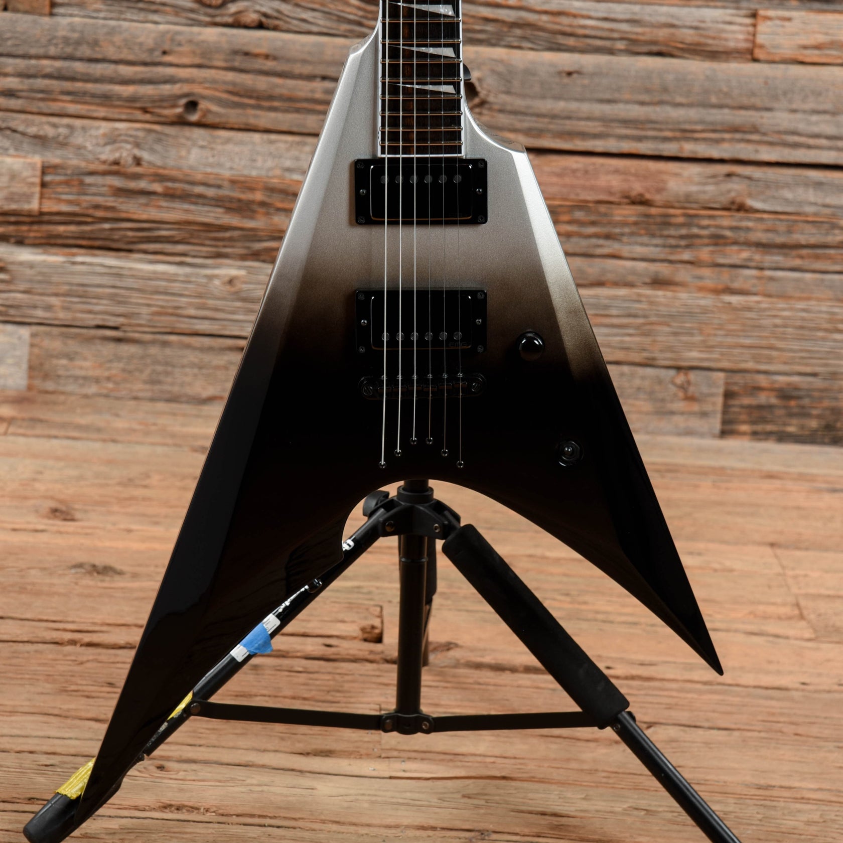 ESP E-II Arrow NT Silverburst – Chicago Music Exchange