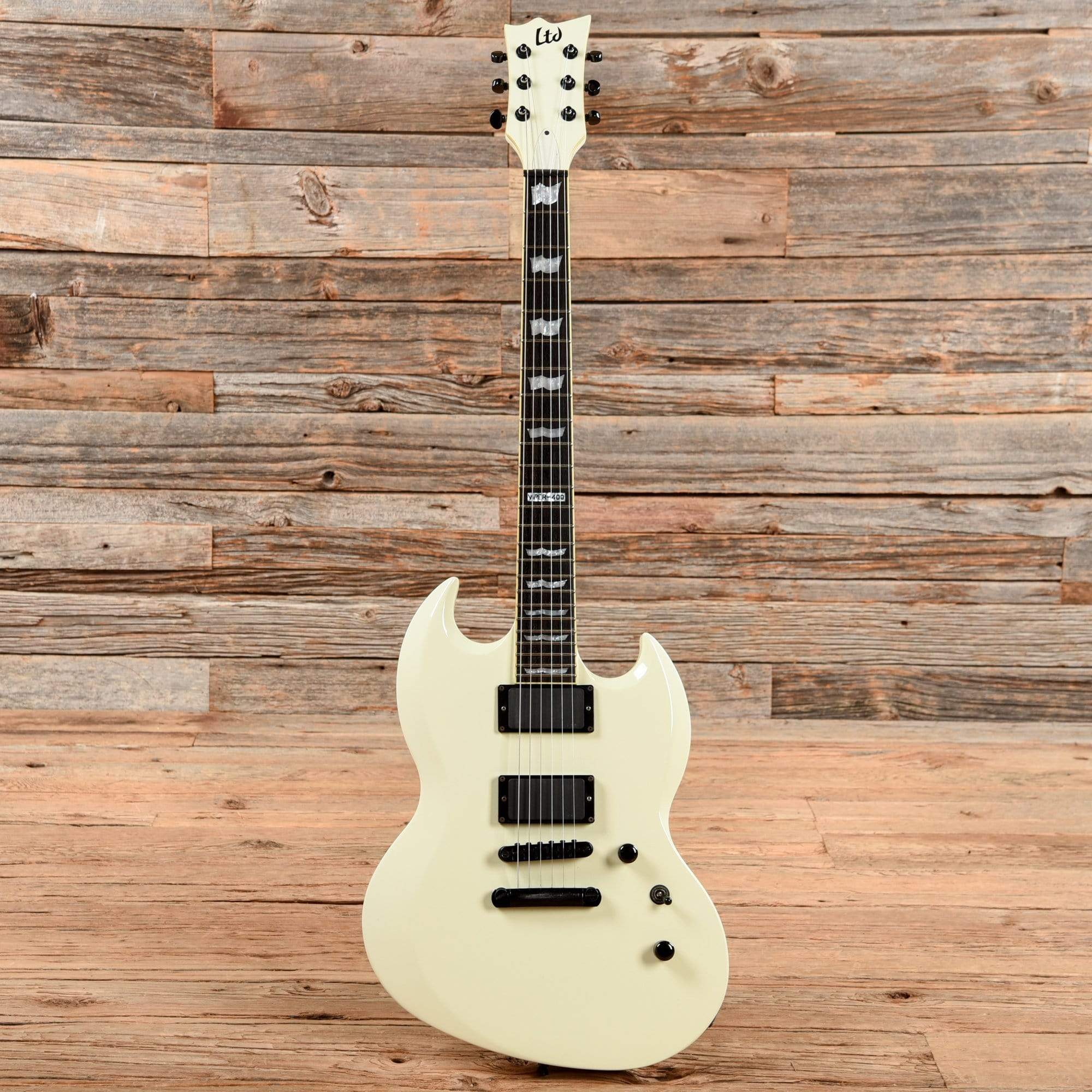 ESP LTD Viper-400 Snow White 2005 – Chicago Music Exchange