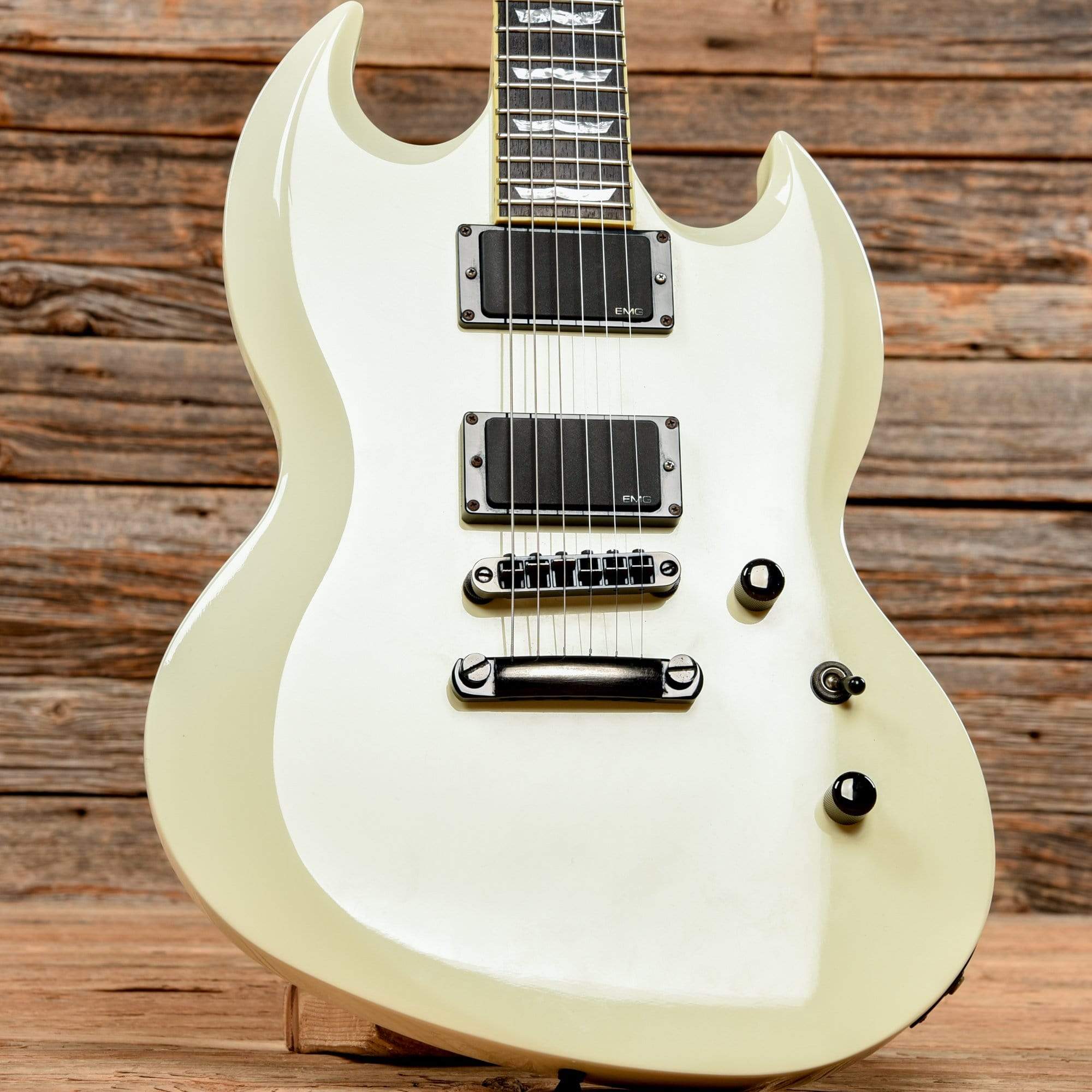 ESP LTD Viper-400 Snow White 2005 – Chicago Music Exchange