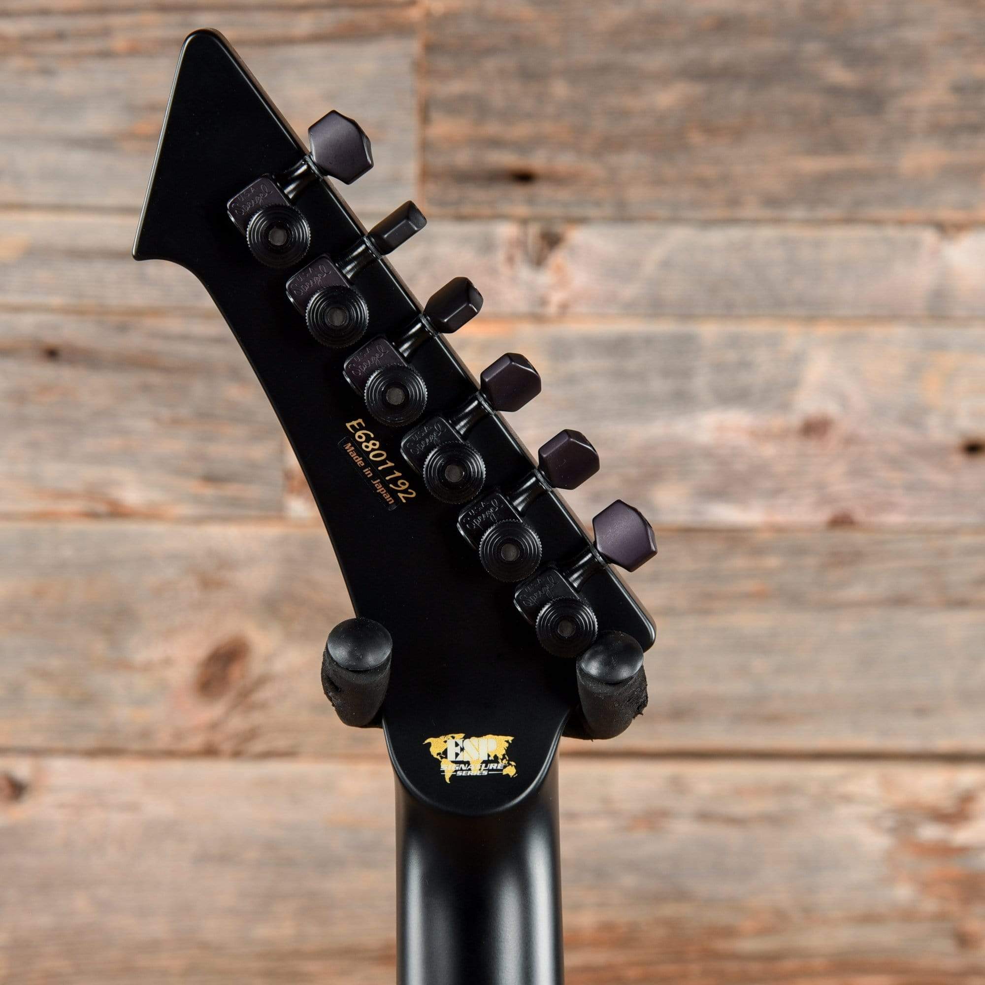 ESP Snakebyte James Hetfield Signature Black 2019 – Chicago Music Exchange