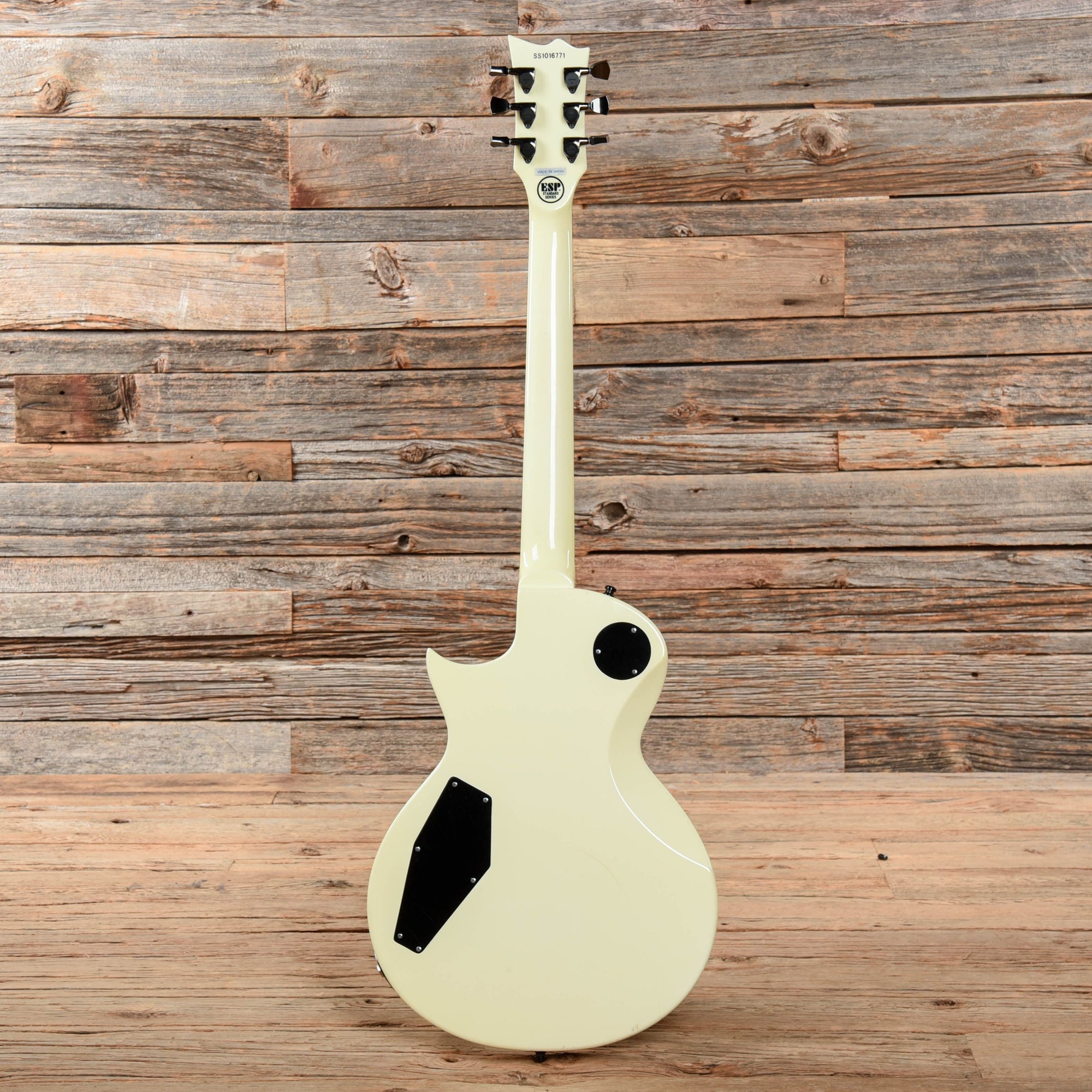 ESP Standard Eclipse-II Snow White 2010 – Chicago Music Exchange