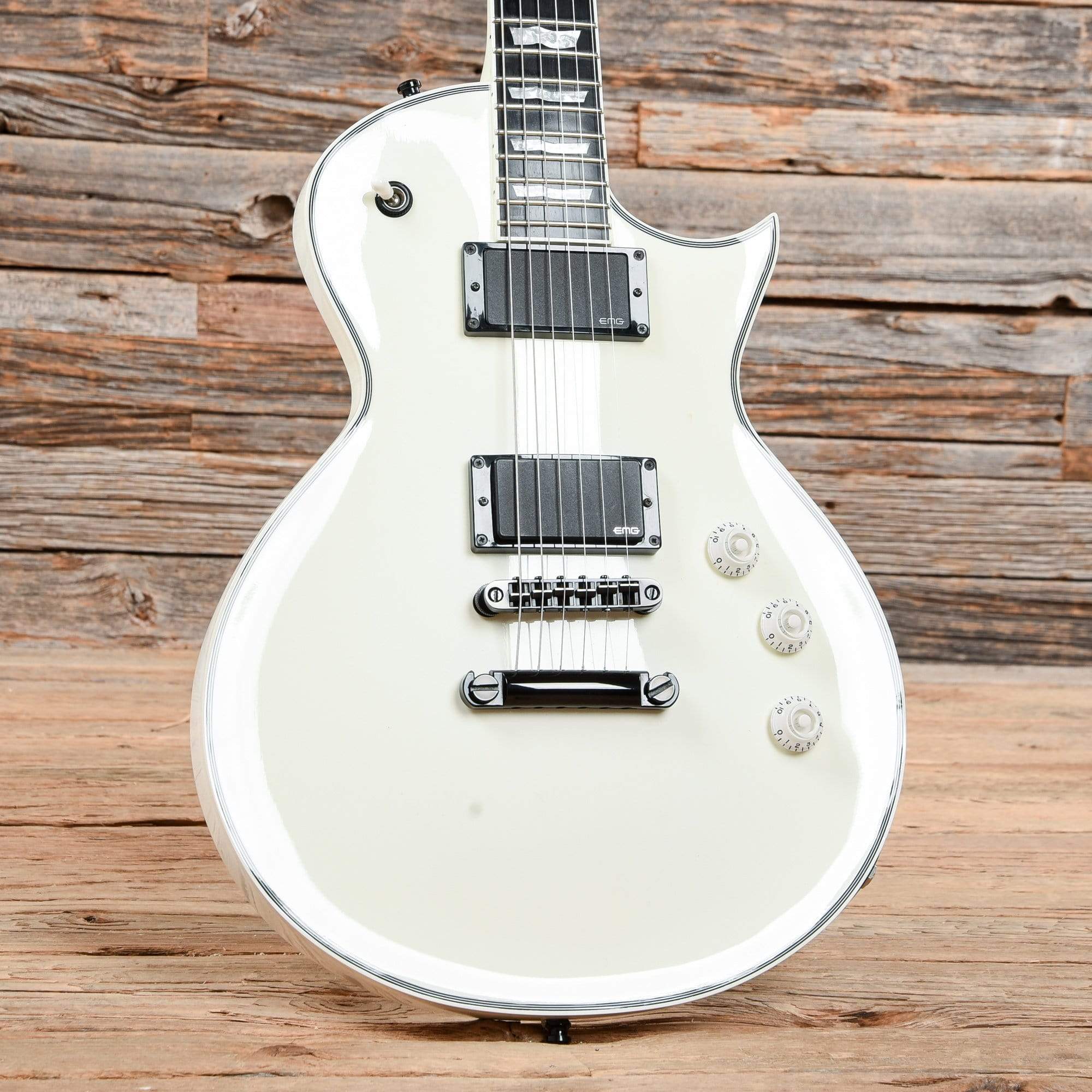 ESP Standard Eclipse Snow White 2013 – Chicago Music Exchange