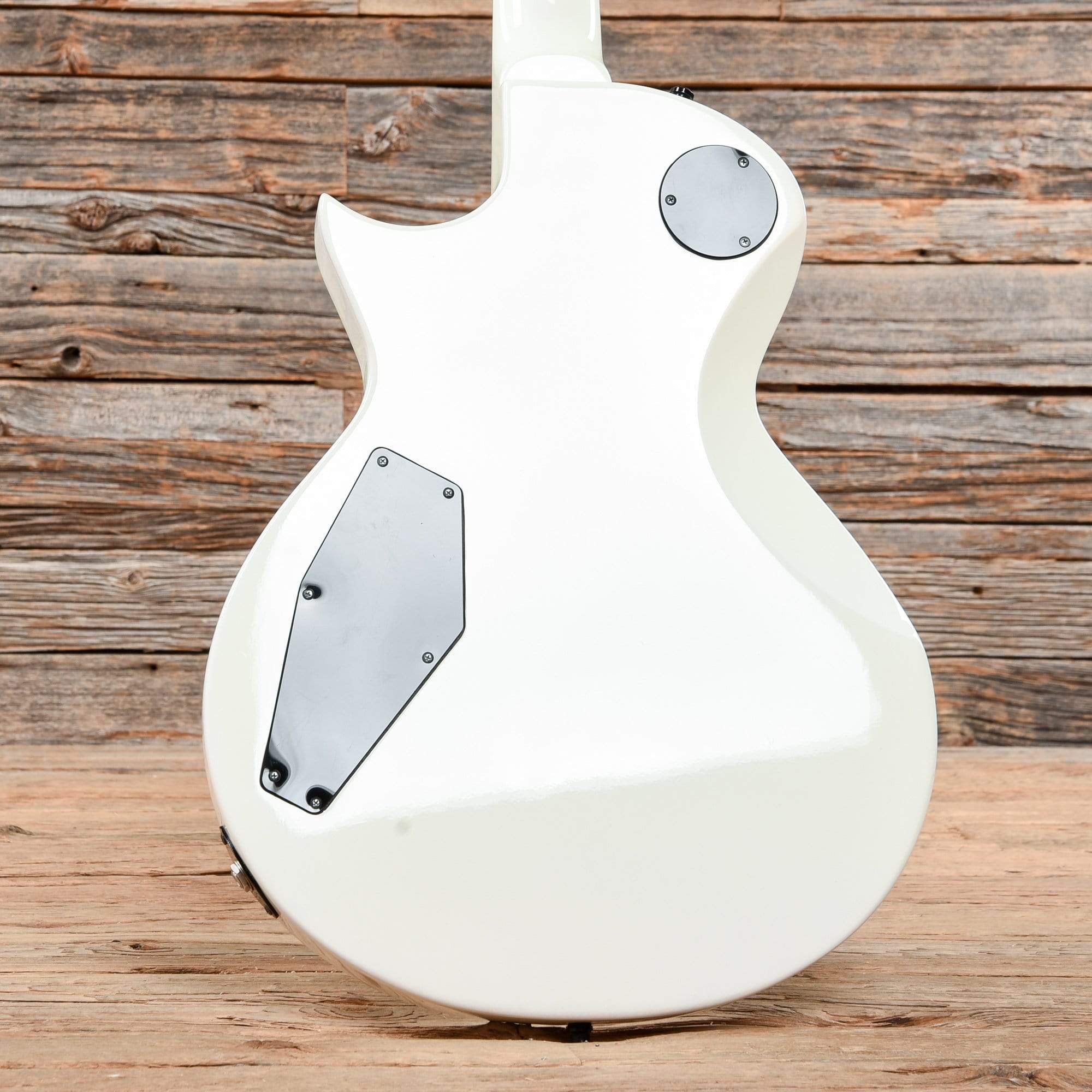 ESP Standard Eclipse Snow White 2013 – Chicago Music Exchange