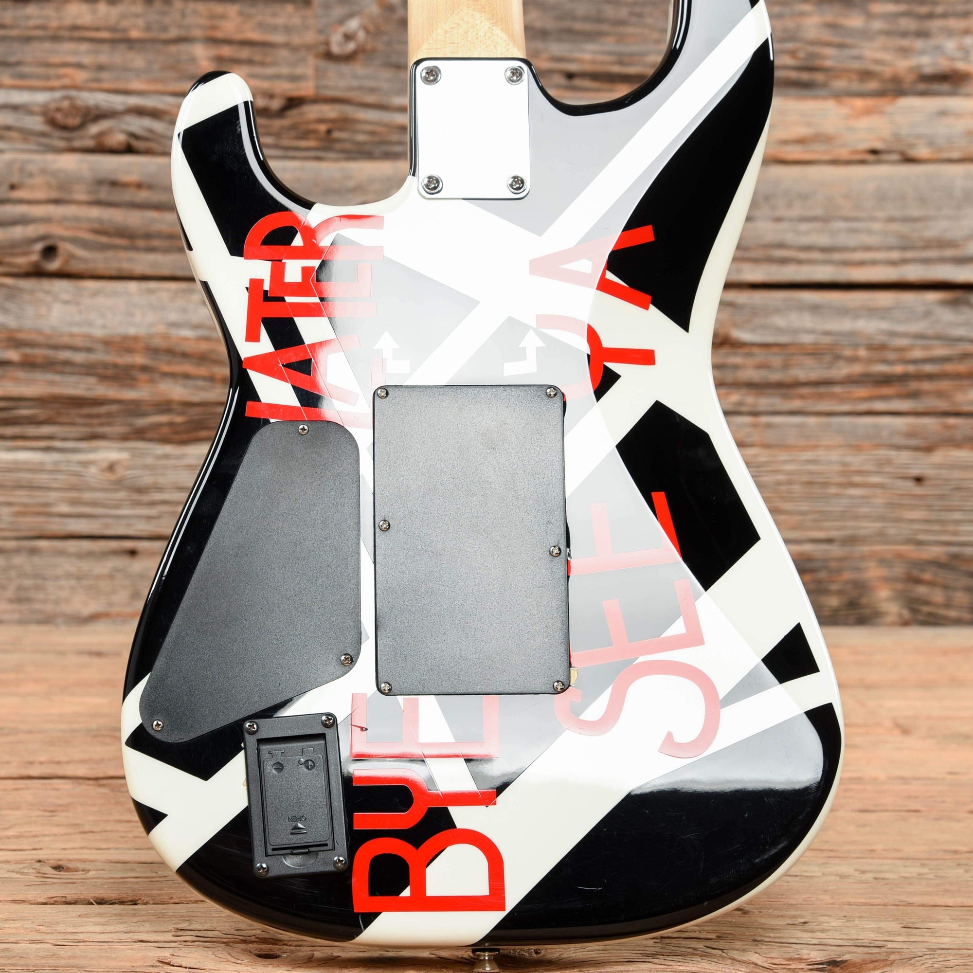 EVH Striped Series "Circles/See Ya" Black and White Crop Circles Graph ...