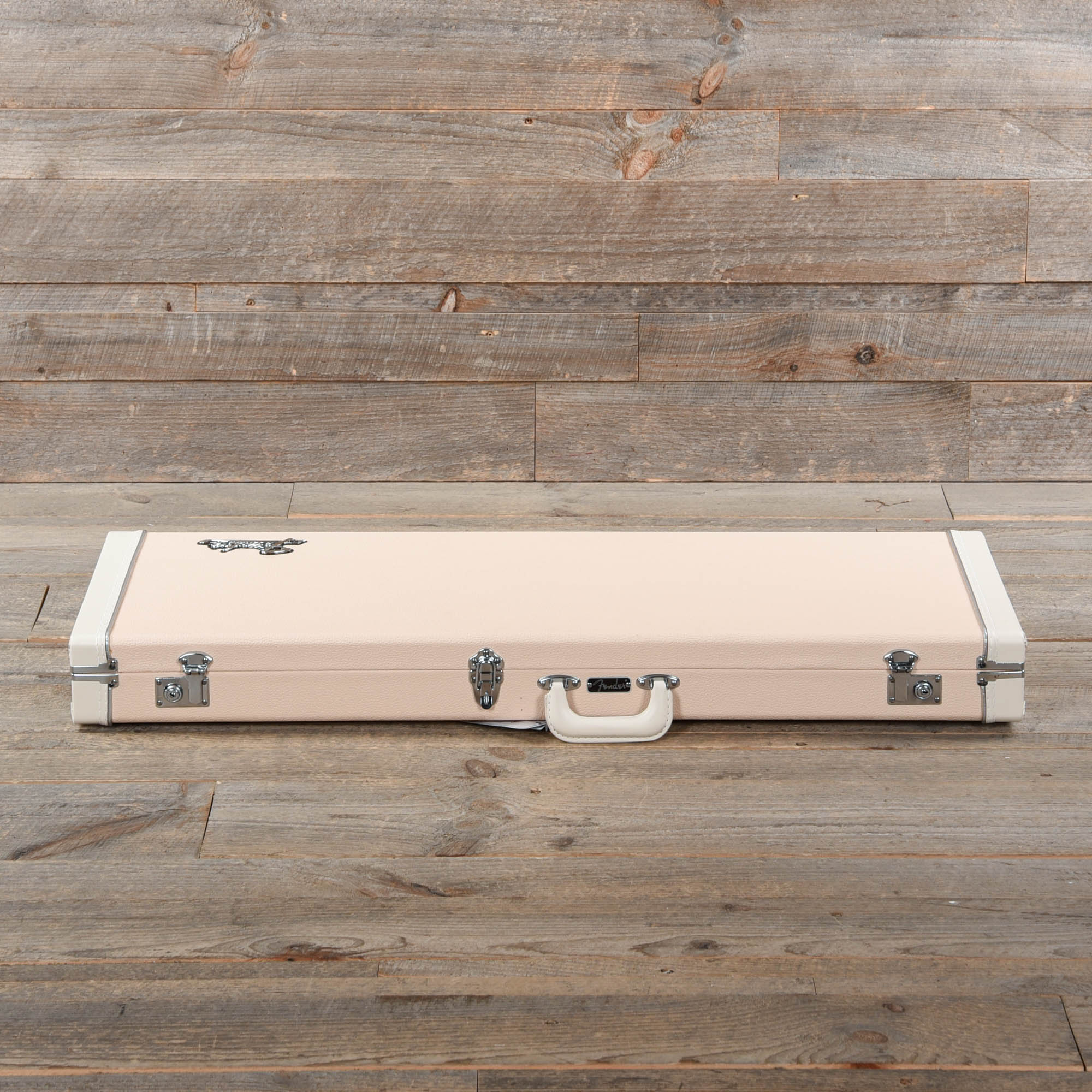 Fender Classic Series Hardshell Case Strat/Tele Shell Pink w/Cream Int ...