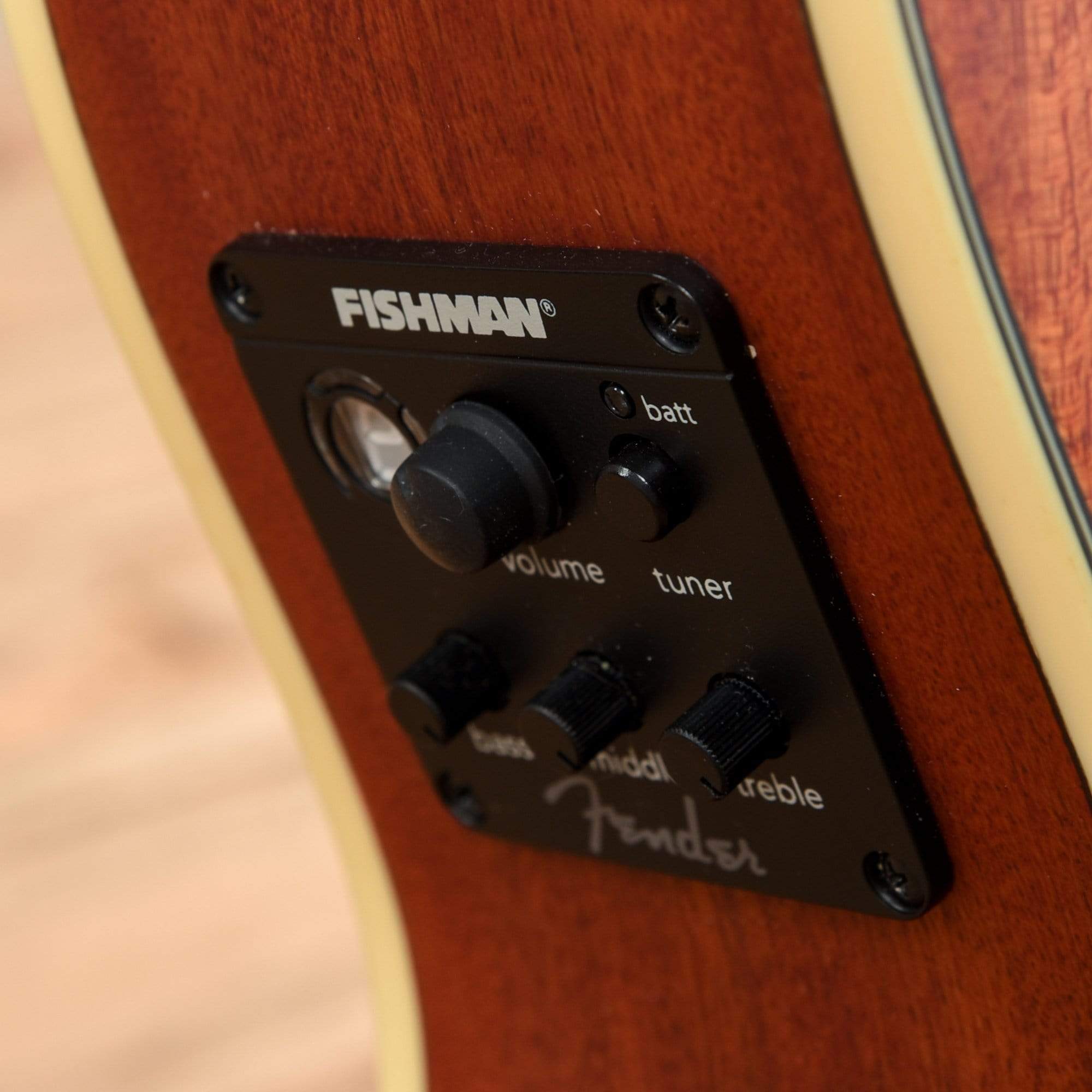 Fender Tim Armstrong Hellcat Natural 2017 – Chicago Music Exchange