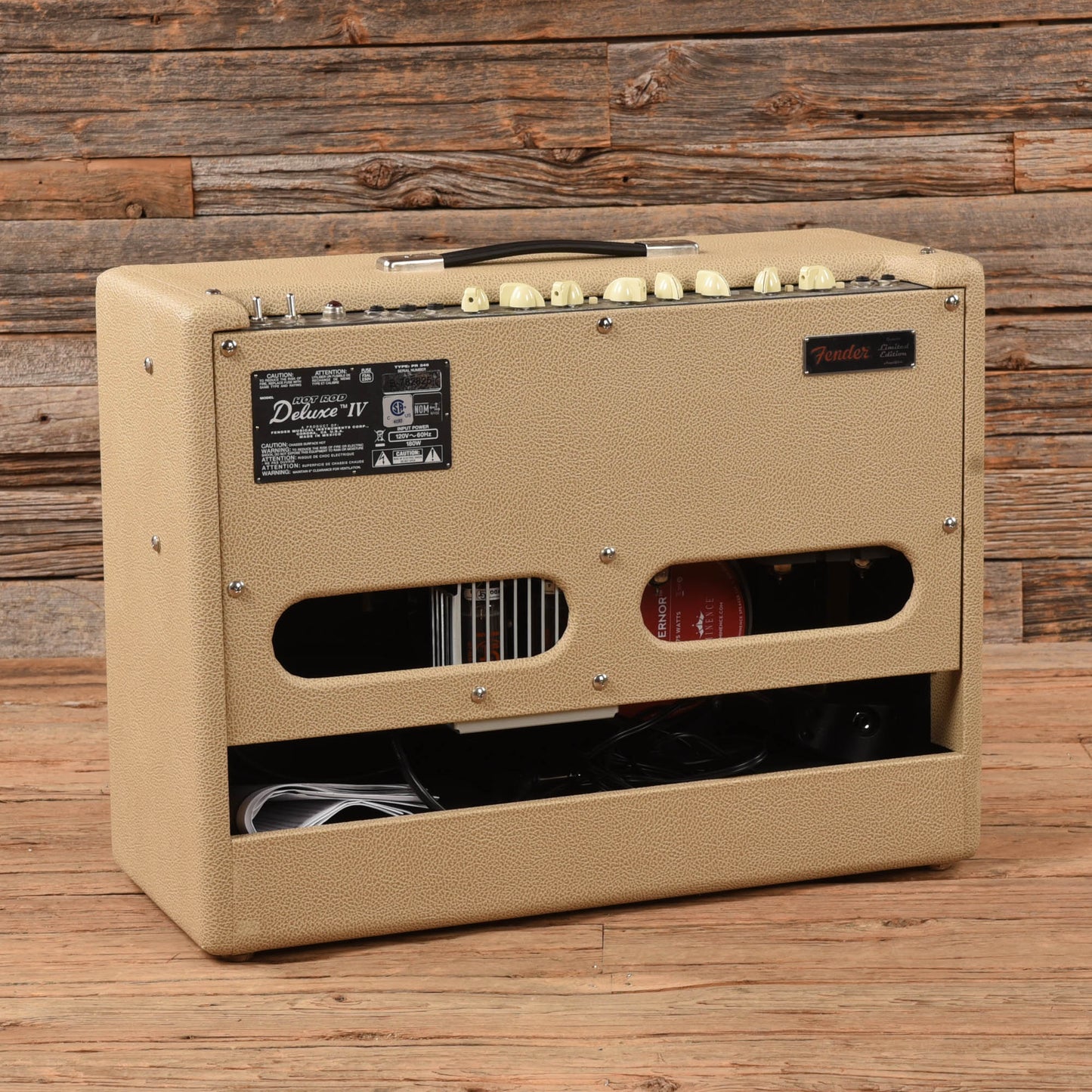 Fender FSR Hot Rod Deluxe "Tan Governor" 2-Channel 40-Watt Guitar Comb ...