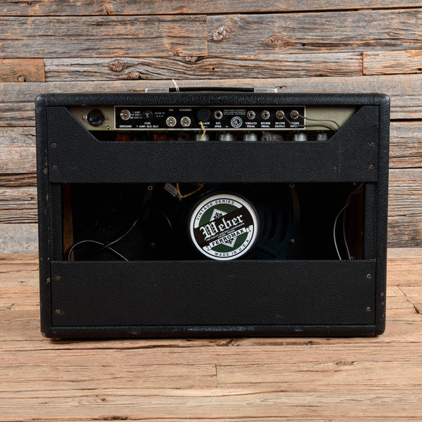 Fender Deluxe Reverb-Amp w/Footswitch 1965 – Chicago Music Exchange