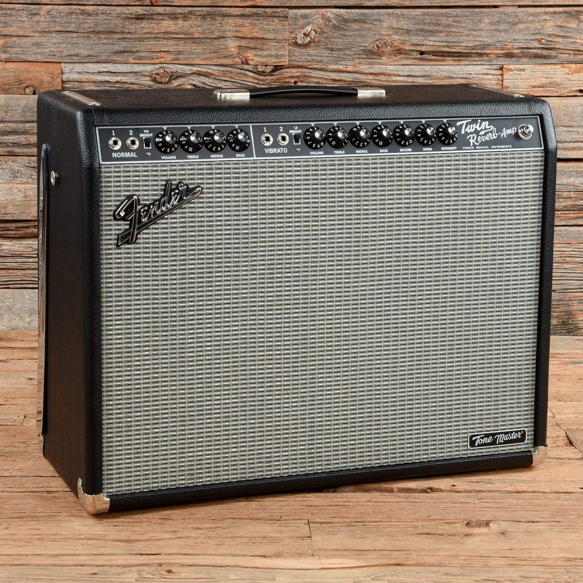Fender Tone Master Twin Reverb 2-Channel 85-Watt 2x12" Combo – Chicago ...