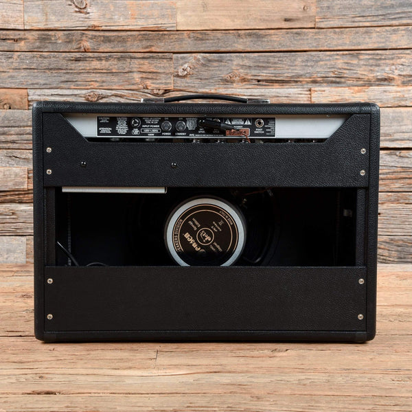 Fender Vintage Modified '68 Custom Deluxe Reverb w/Footswitch Silverfa ...