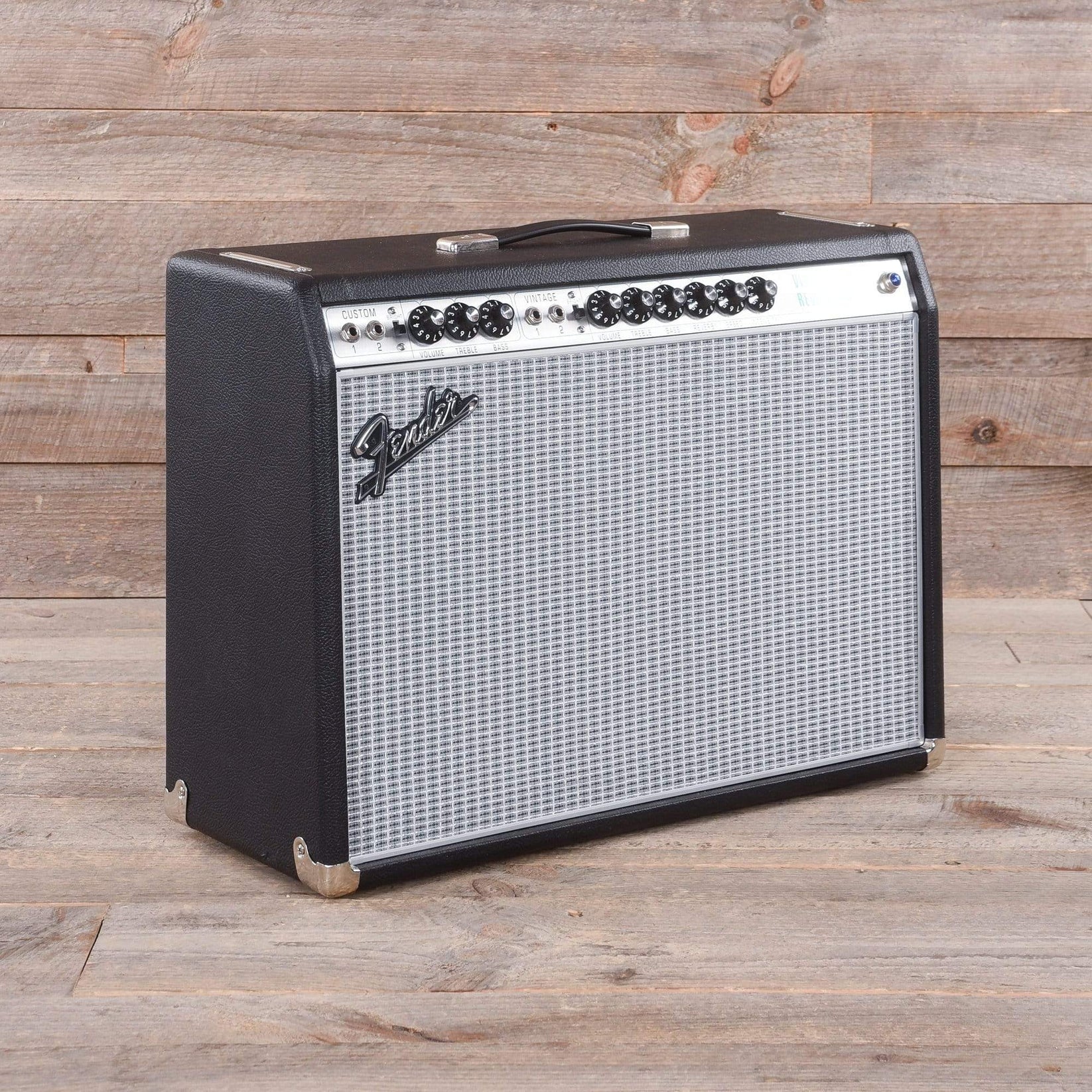 Fender Vintage Modified '68 Custom Vibrolux Reverb Silverface – Chicago ...
