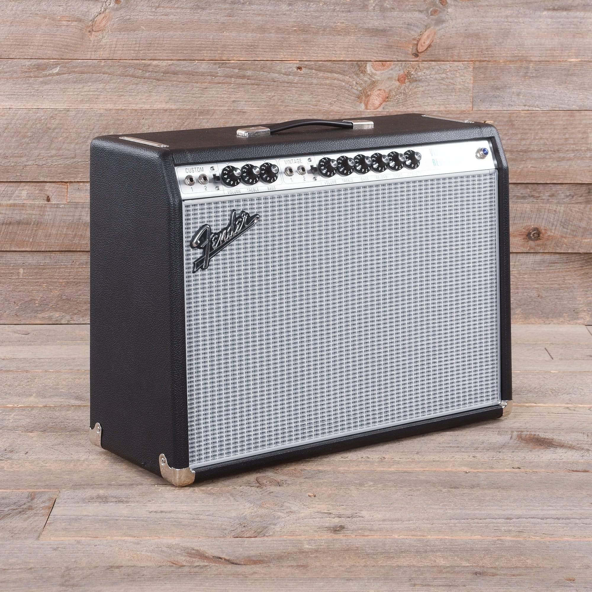 Fender Vintage Modified '68 Custom Vibrolux Reverb Silverface – Chicago ...