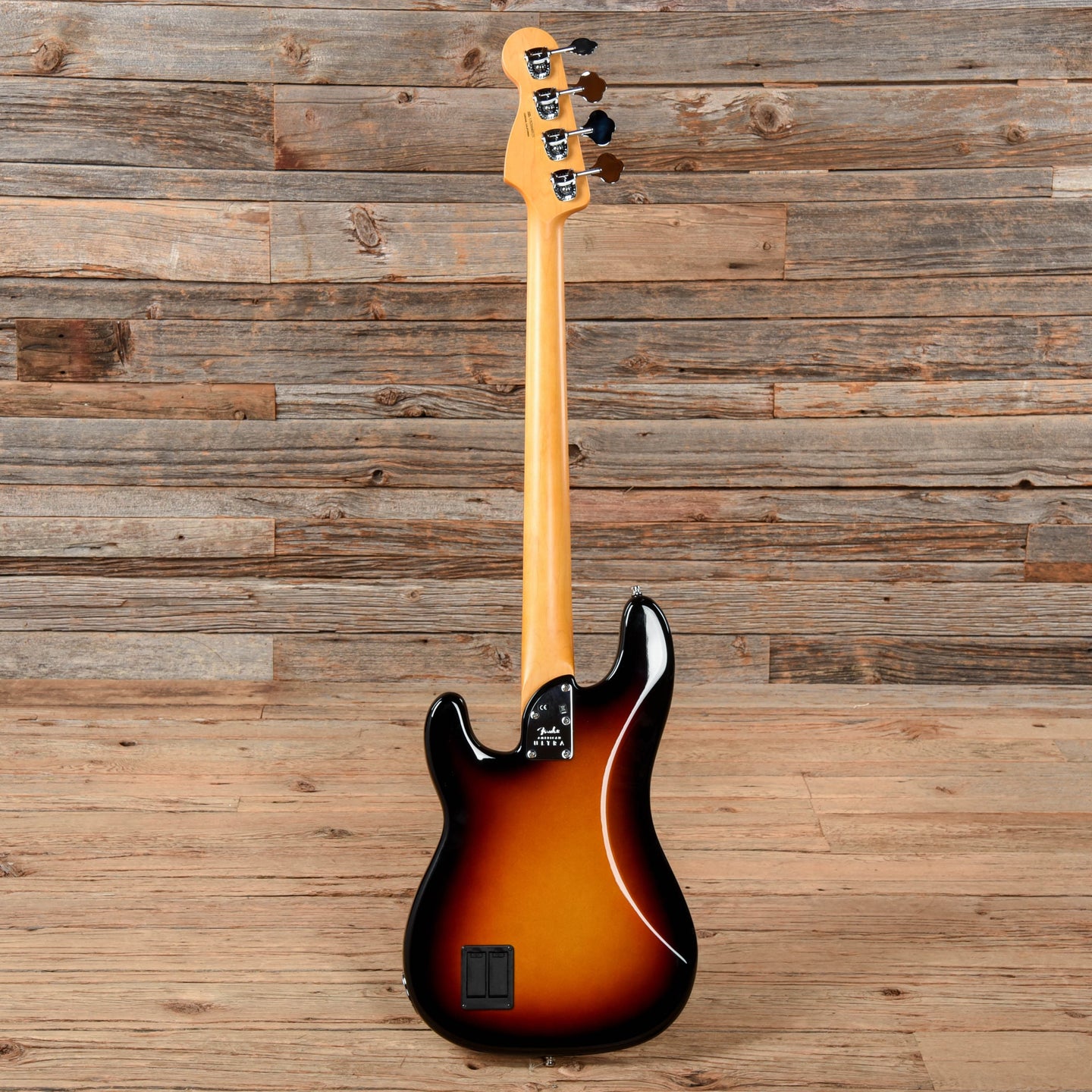 Fender American Ultra Precision Bass Ultraburst – Chicago Music Exchange