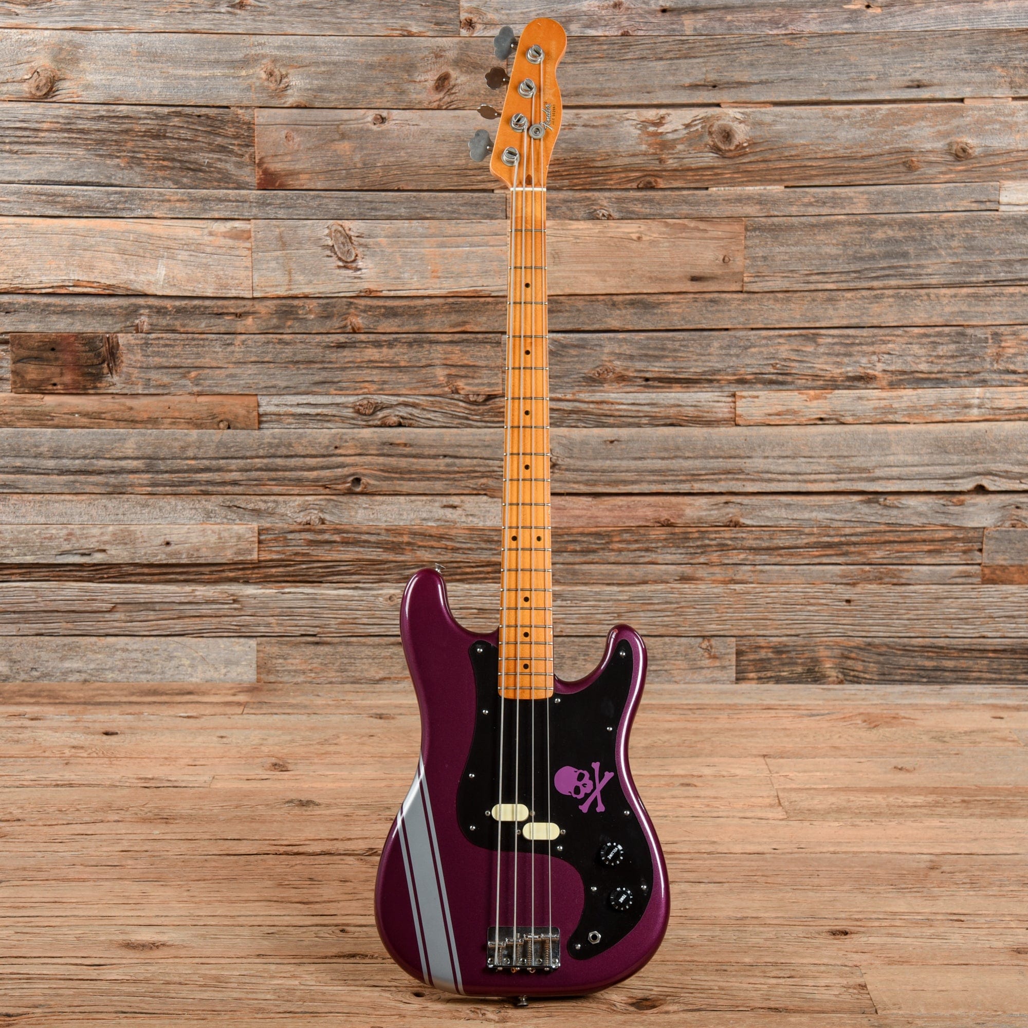 Fender Bullet Bass Deluxe Purple Refin 1982 – Chicago Music Exchange