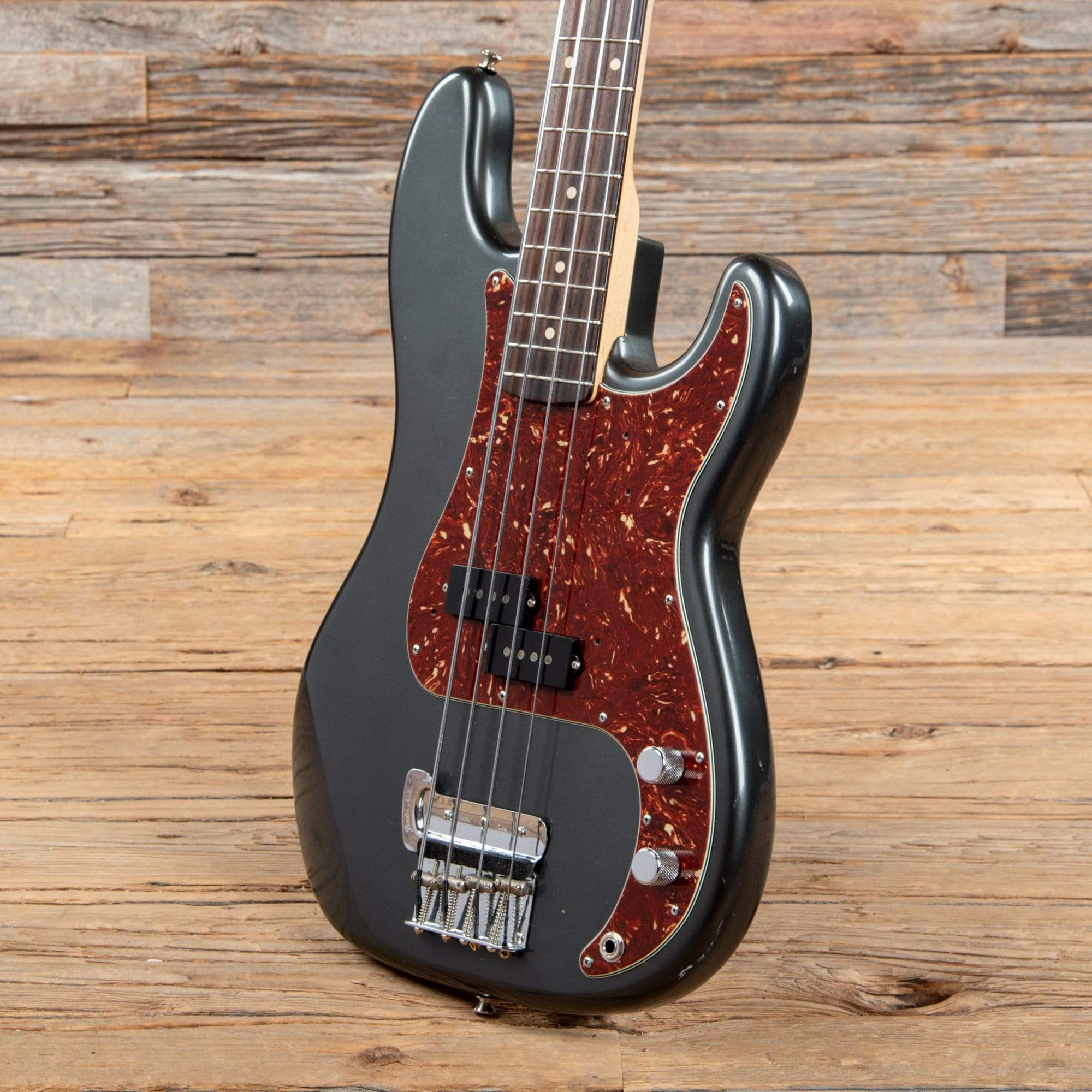 Fender Custom Shop Sean Hurley 1961 Precision Bass – Chicago Music Exchange
