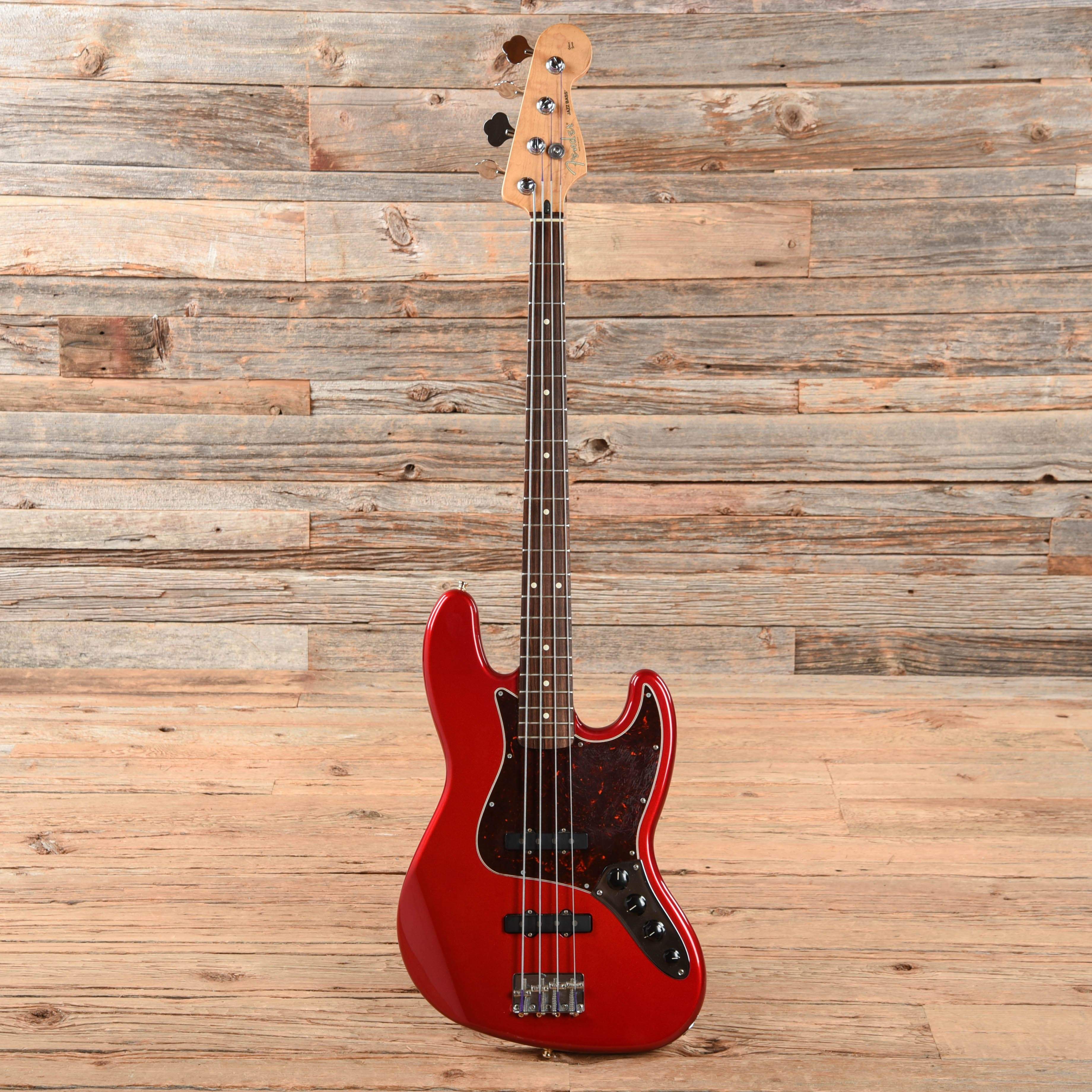 Fender Deluxe Active Jazz Bass Chrome Red 2001 – Chicago Music Exchange